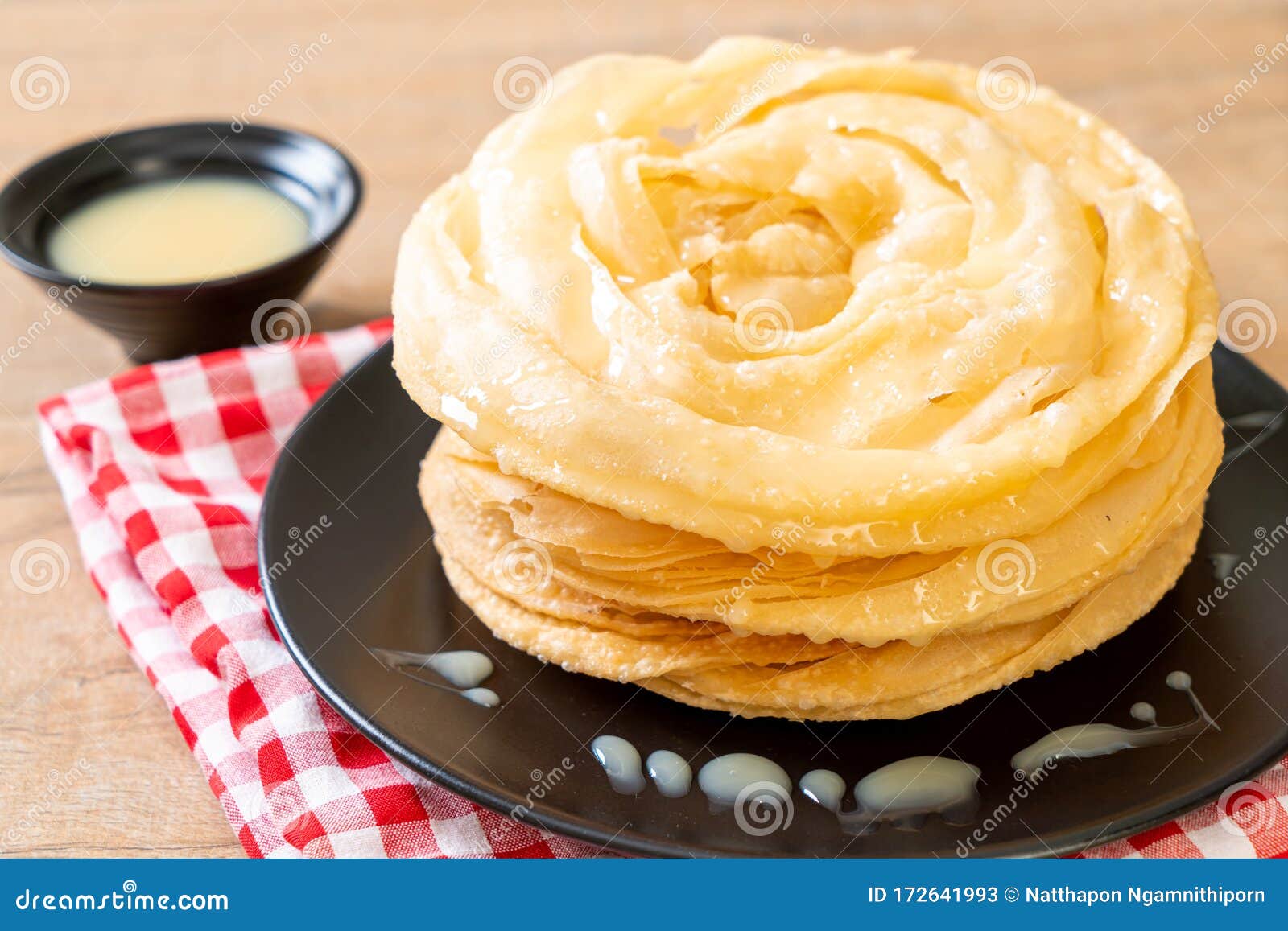 Fried crispy roti dough stock image. Image of healthy - 172641993