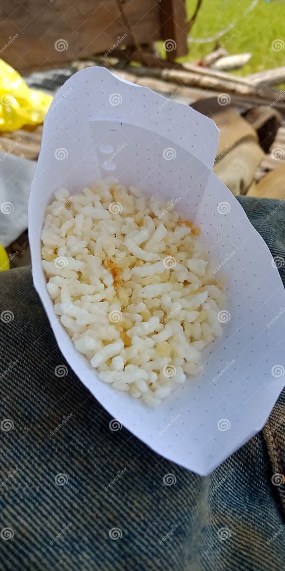 Fried dry rice for snacks stock image. Image of friedrice - 224988663