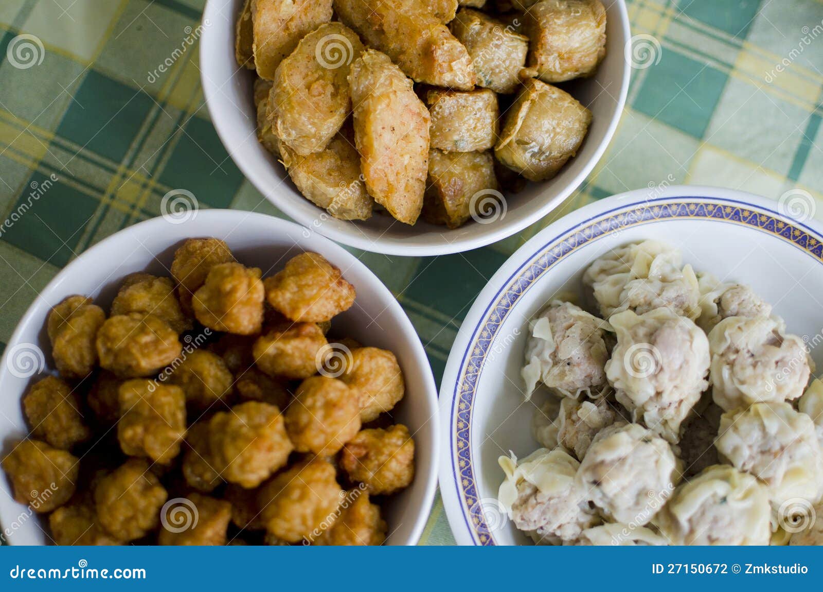 Fried Fish Ball and Dim Sum Stock Photo - Image of asian, indoors: 27150672