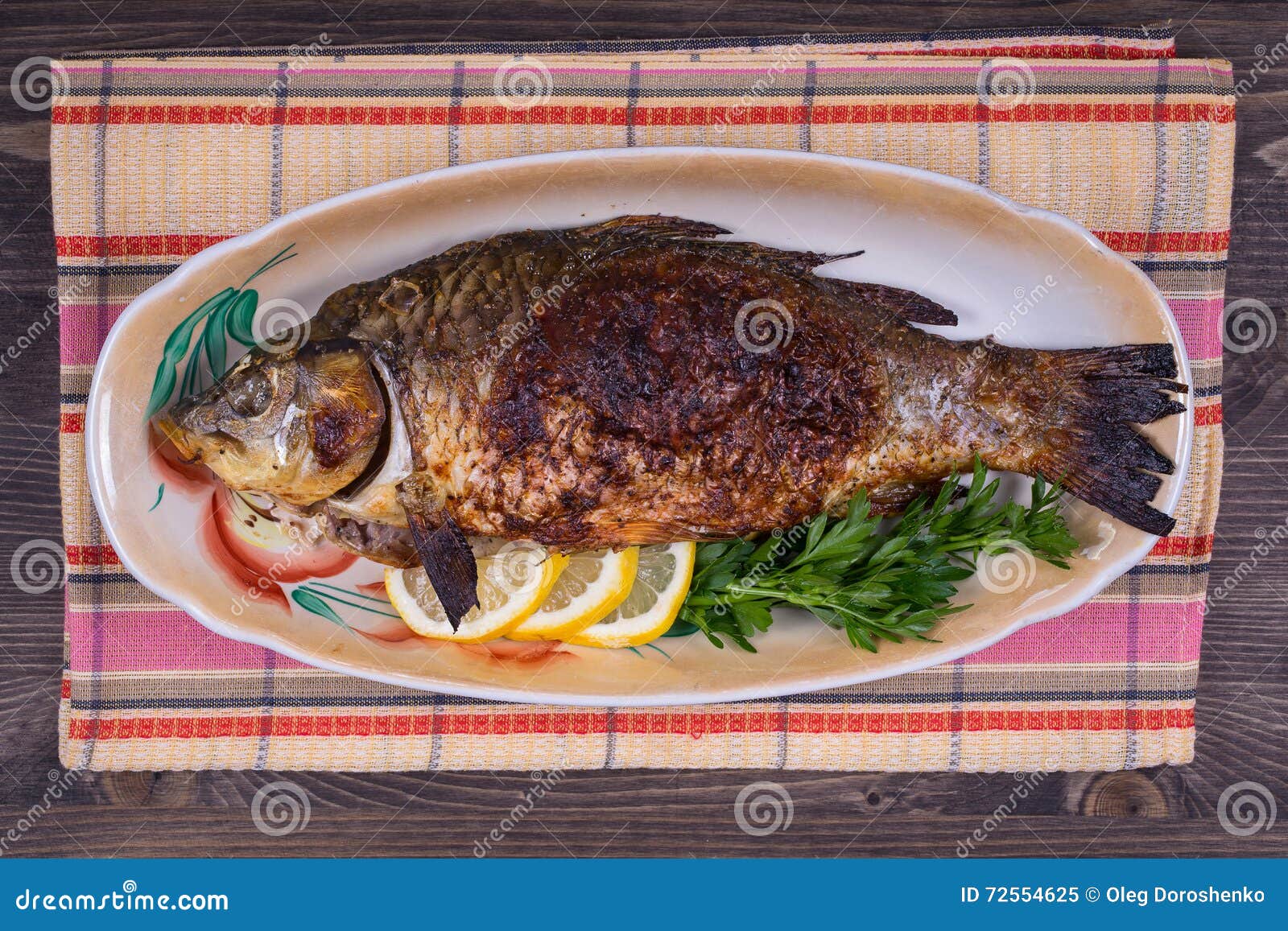 Fried Fish Carp on the Plate Stock Image - Image of cuisine, food: 72554625
