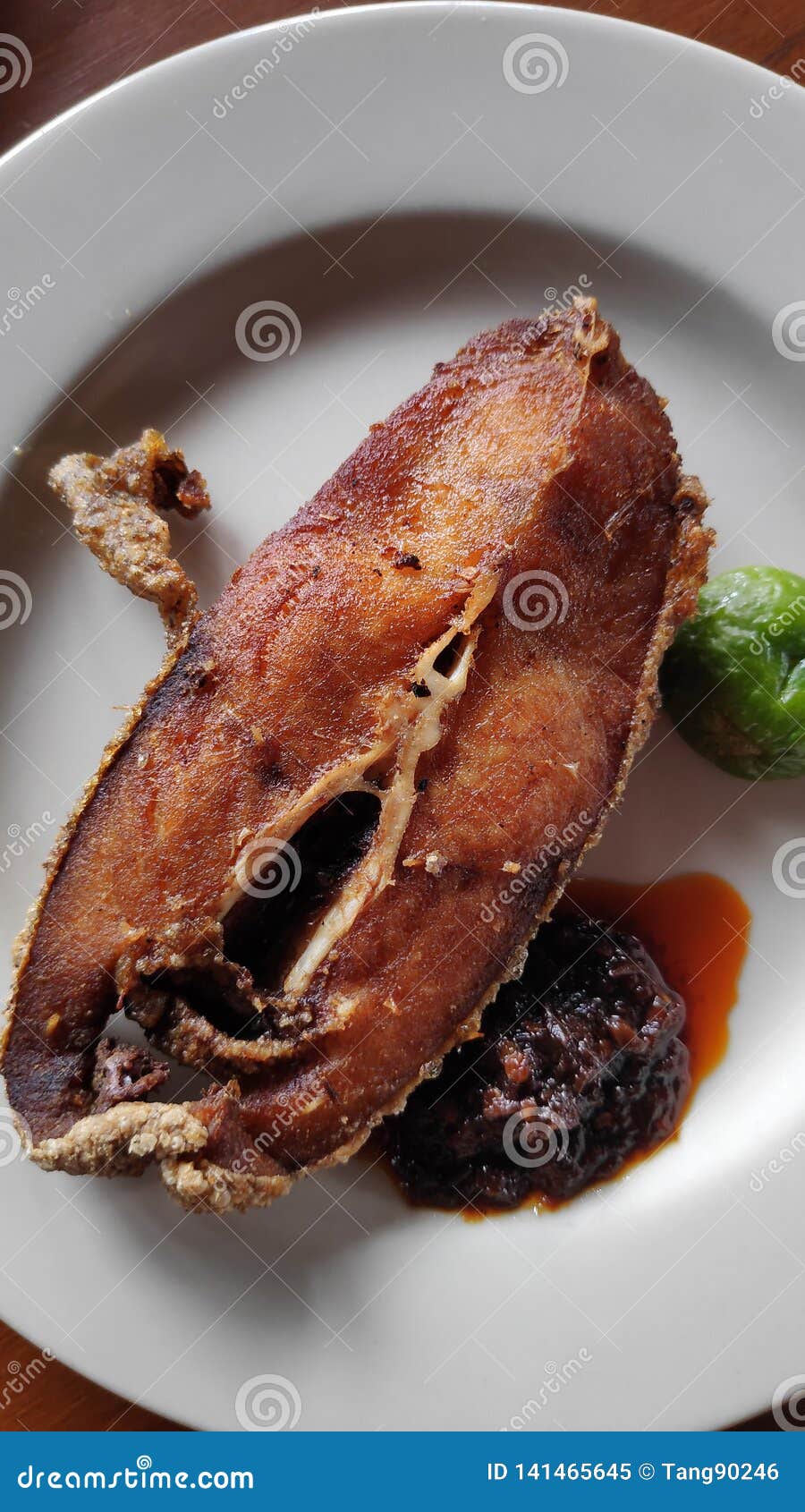 Fried Fish Fillet in a Plate Stock Image - Image of restaurant, meal ...