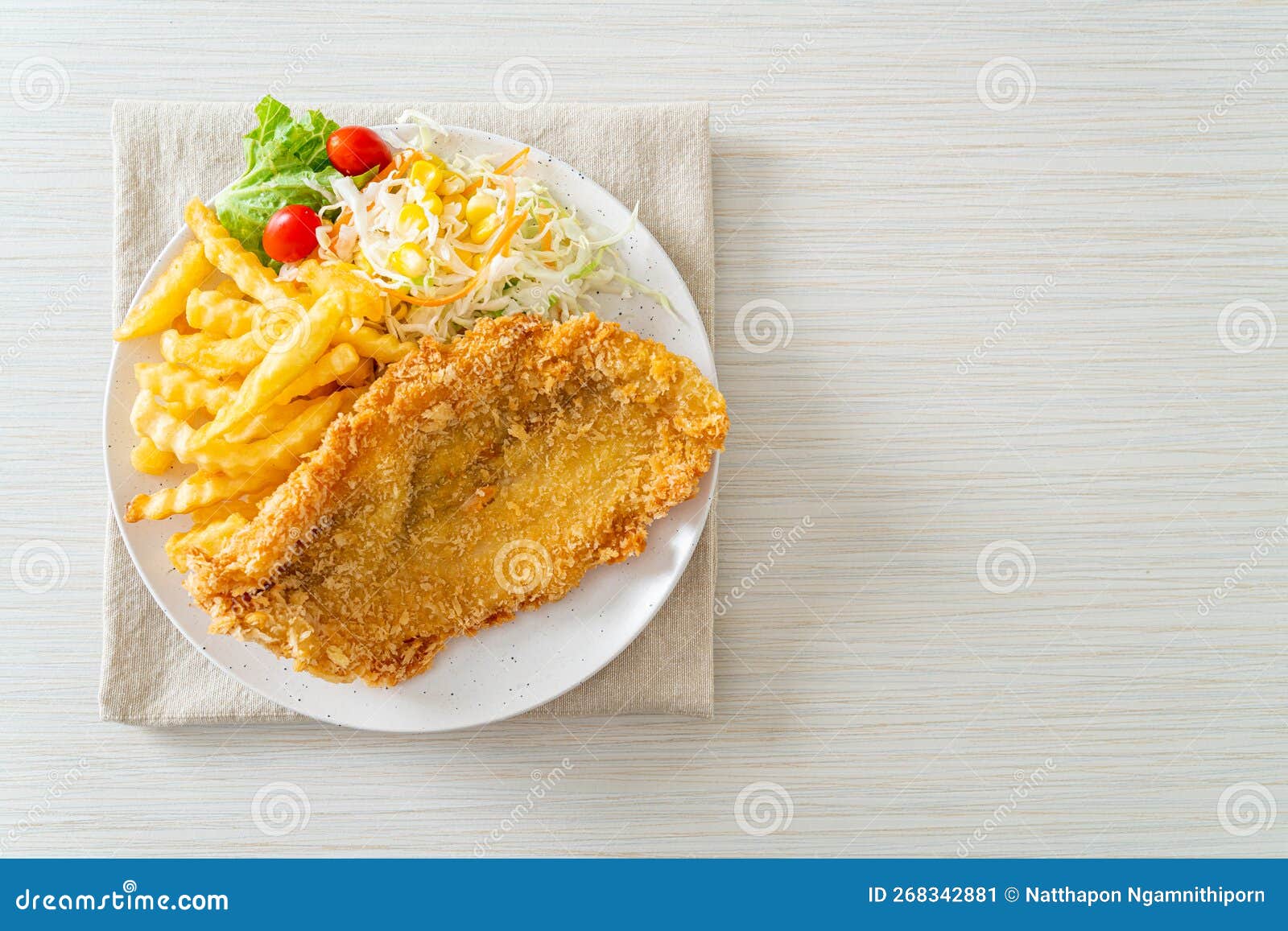 Fried Fish and Potatoes Chips Stock Image - Image of fast, hake: 268342881