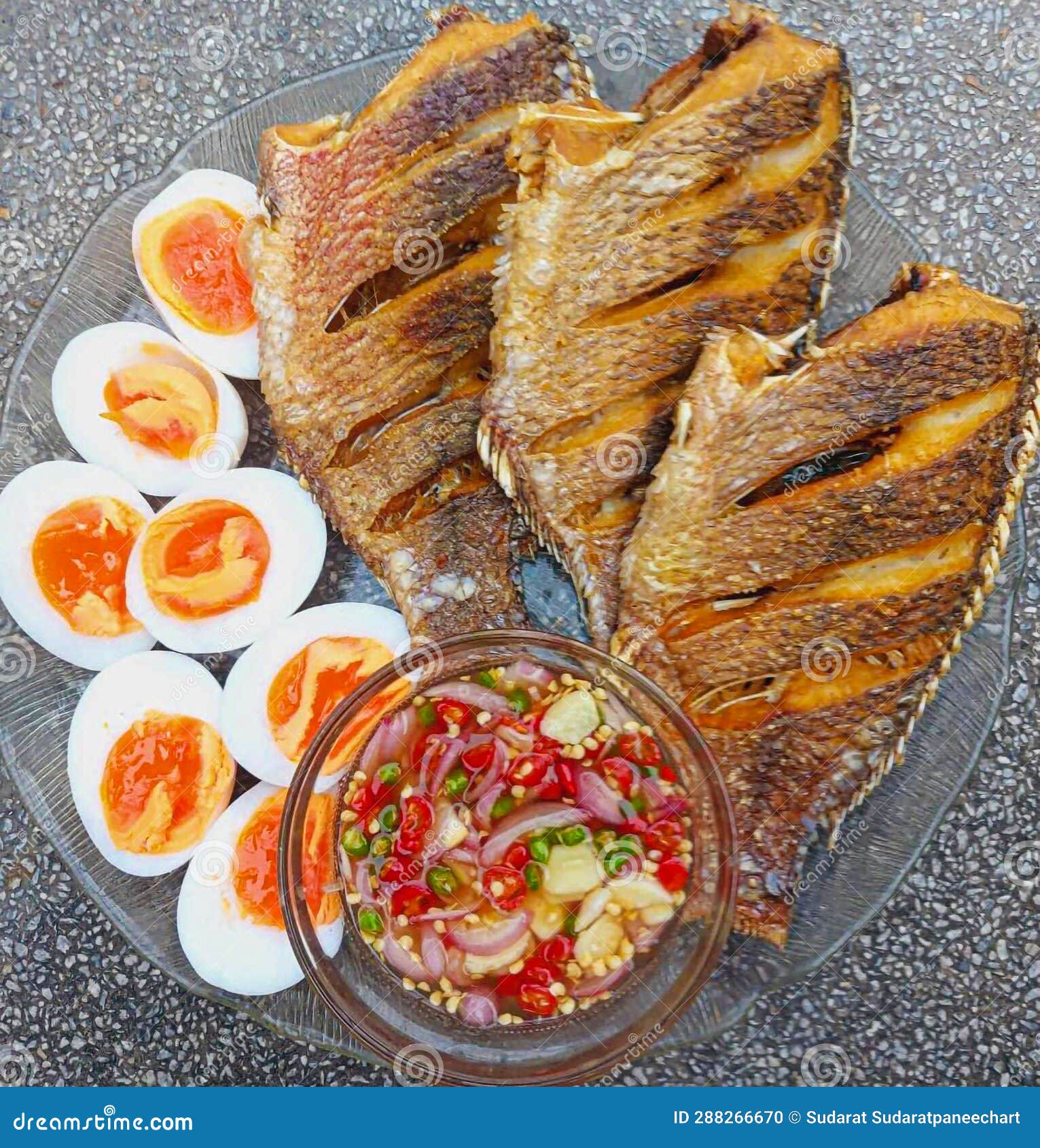 Fried fish slices stock photo. Image of lunch, meat - 288266670
