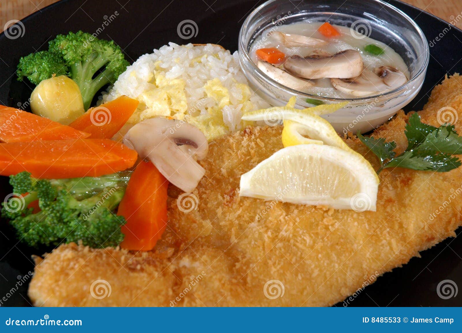 Fried fish with vegetables stock image. Image of tilapia - 8485533