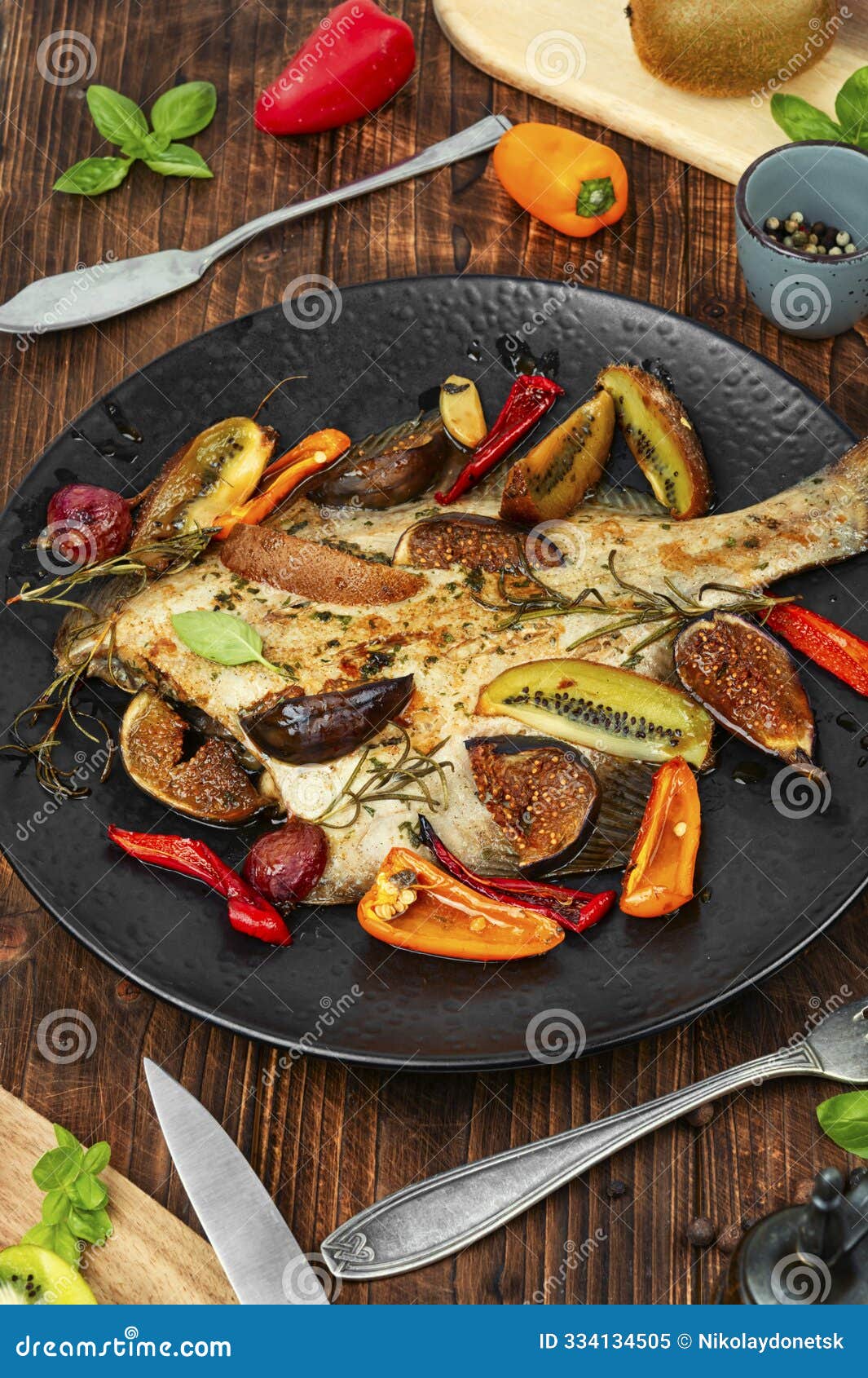 Fried flounder fish stock image. Image of sauce, food - 334134505