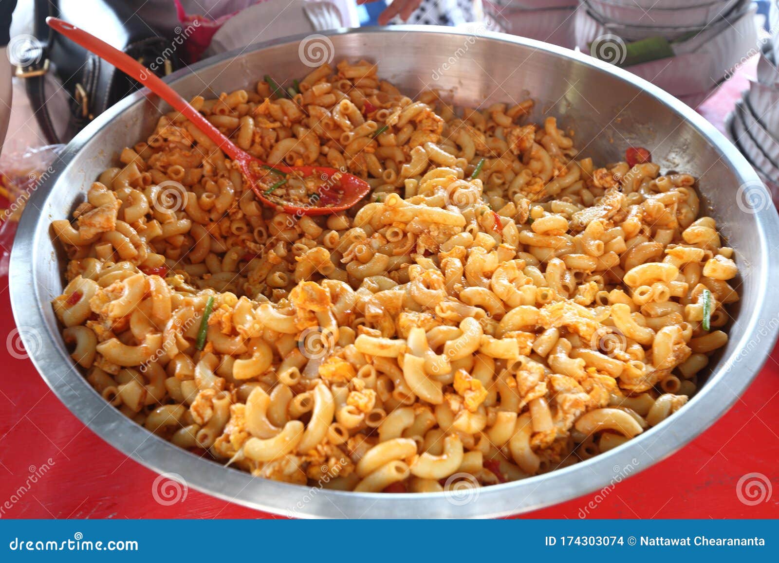 Fried Macaroni with Egg, and Vegetable Tomato Sauce, Catering for Big ...