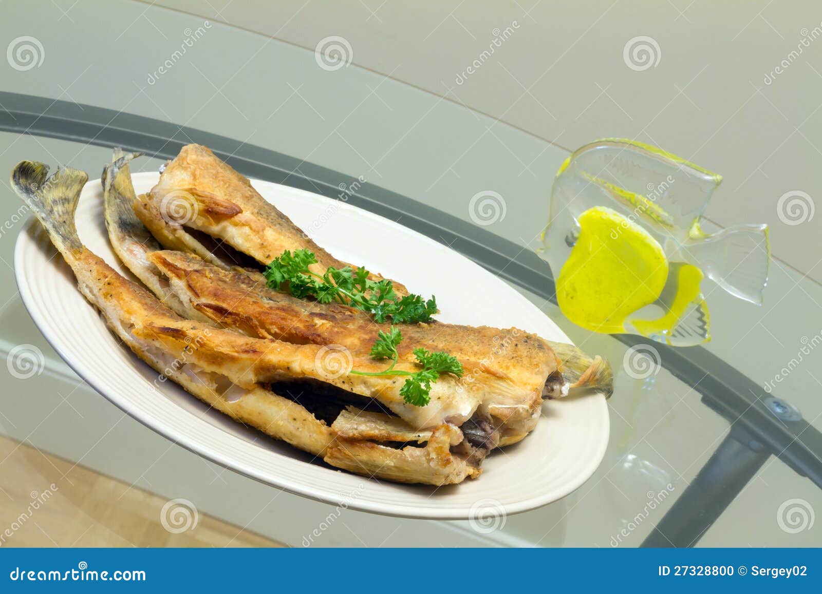 Fried pike perch stock photo. Image of freshness, color - 27328800