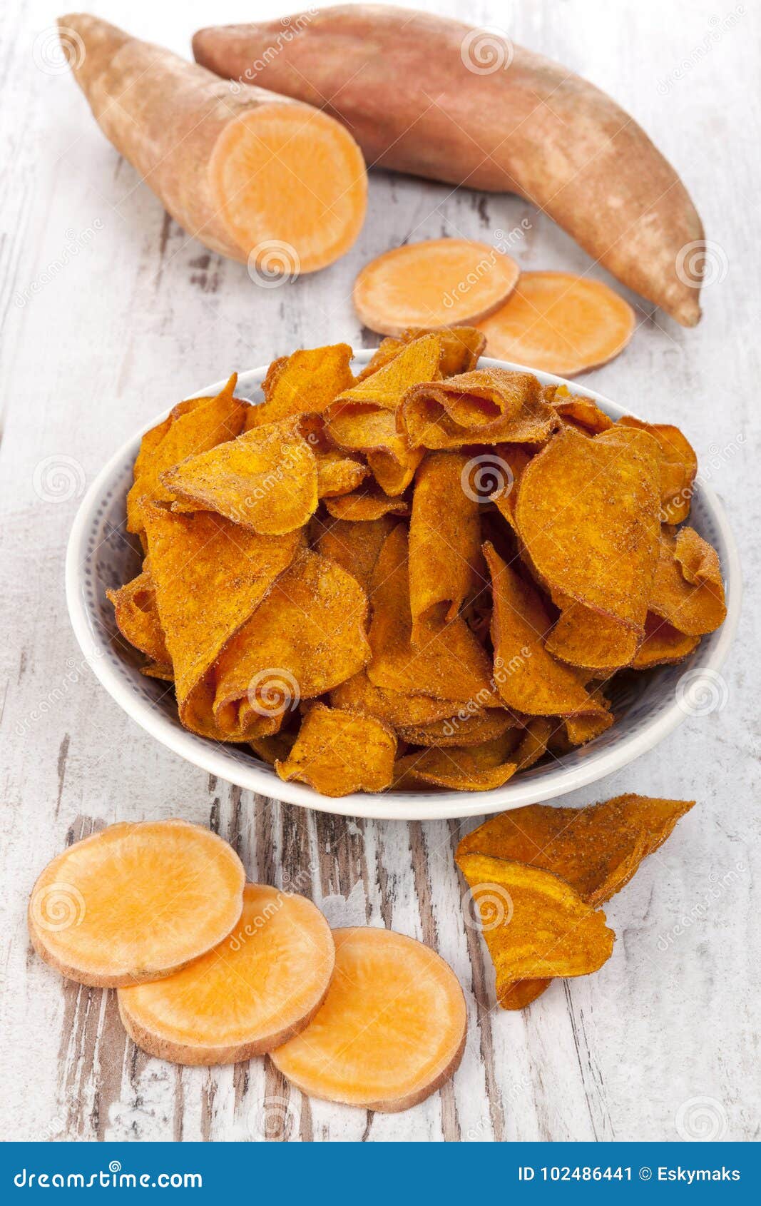 Fried and Raw Red Batata Chips Stock Image - Image of ingredient, salt ...