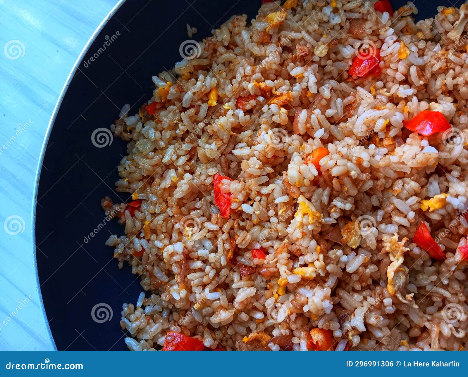 Fried Rice in the Black Pan Stock Photo - Image of chinese, oriental ...