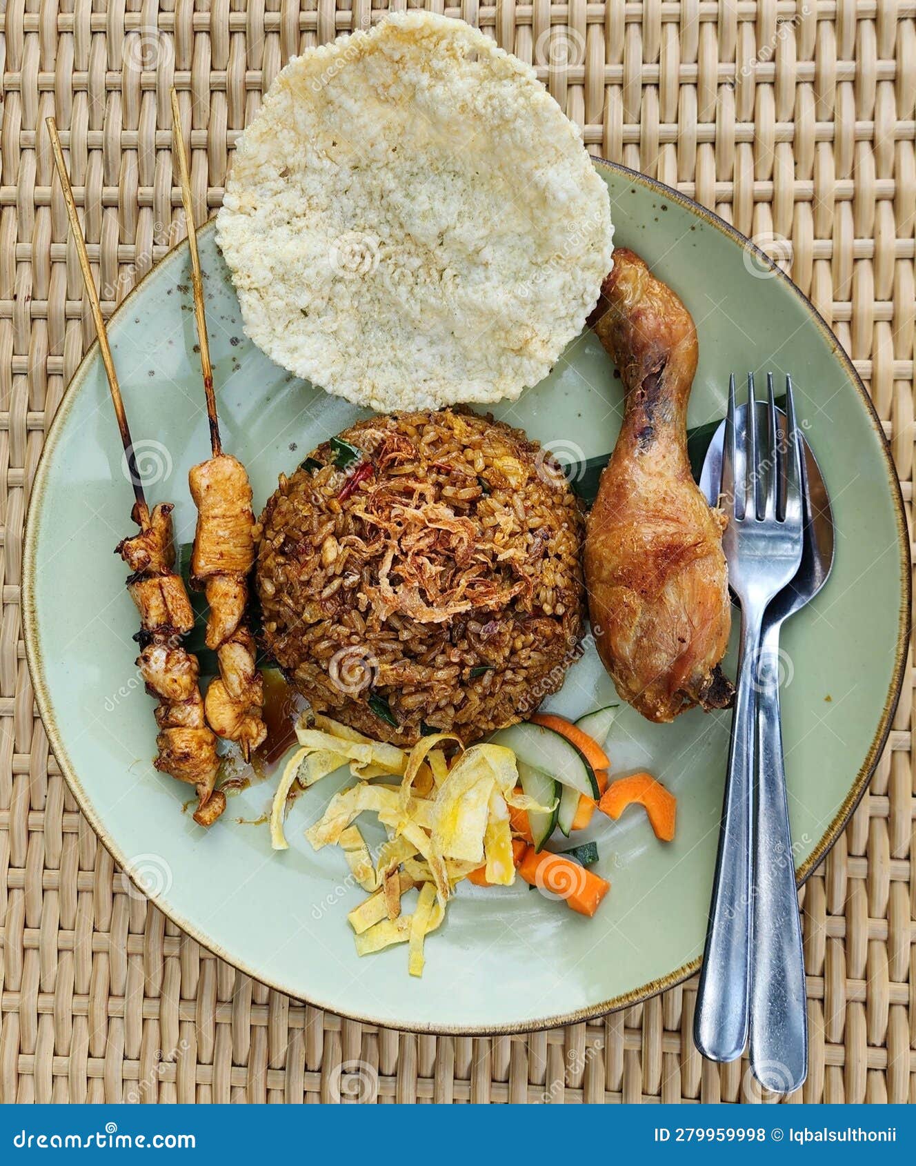 Fried Rice with Fried Chicken, Thick Meat Chicken Satay and Crackers ...