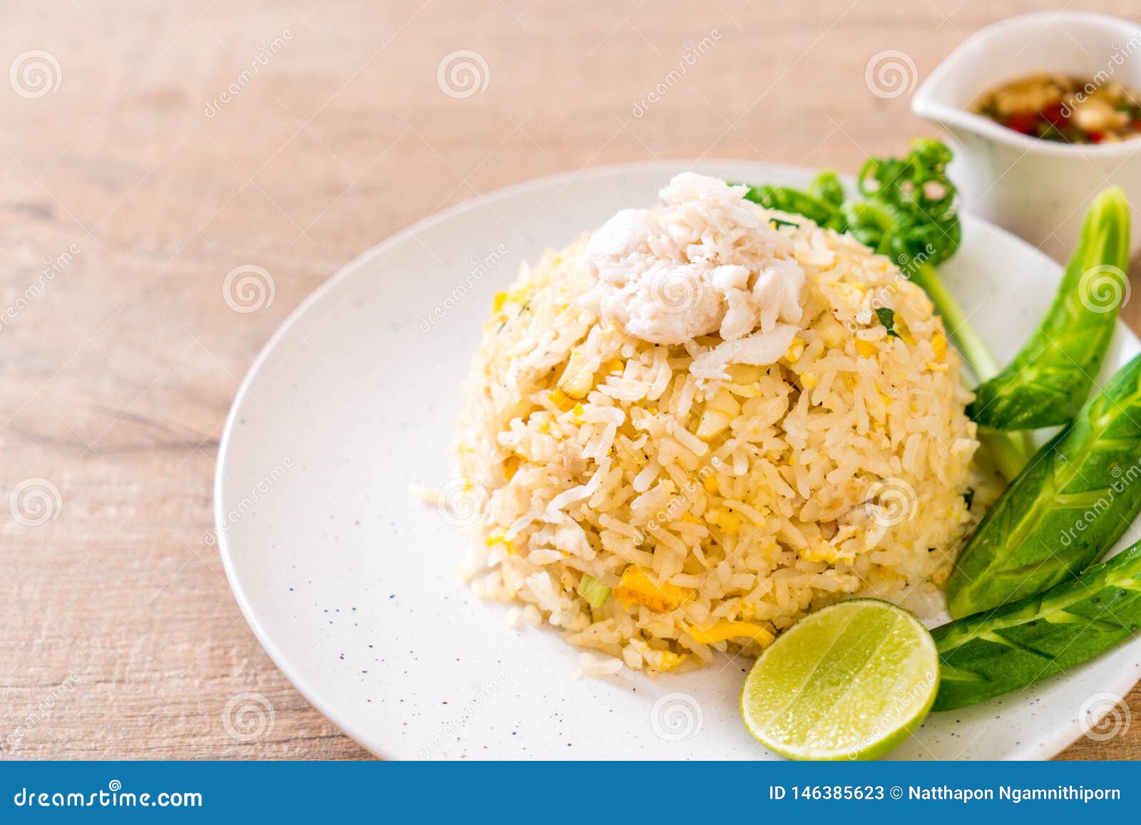 Fried rice with crab stock image. Image of plate, cucumber - 146385623