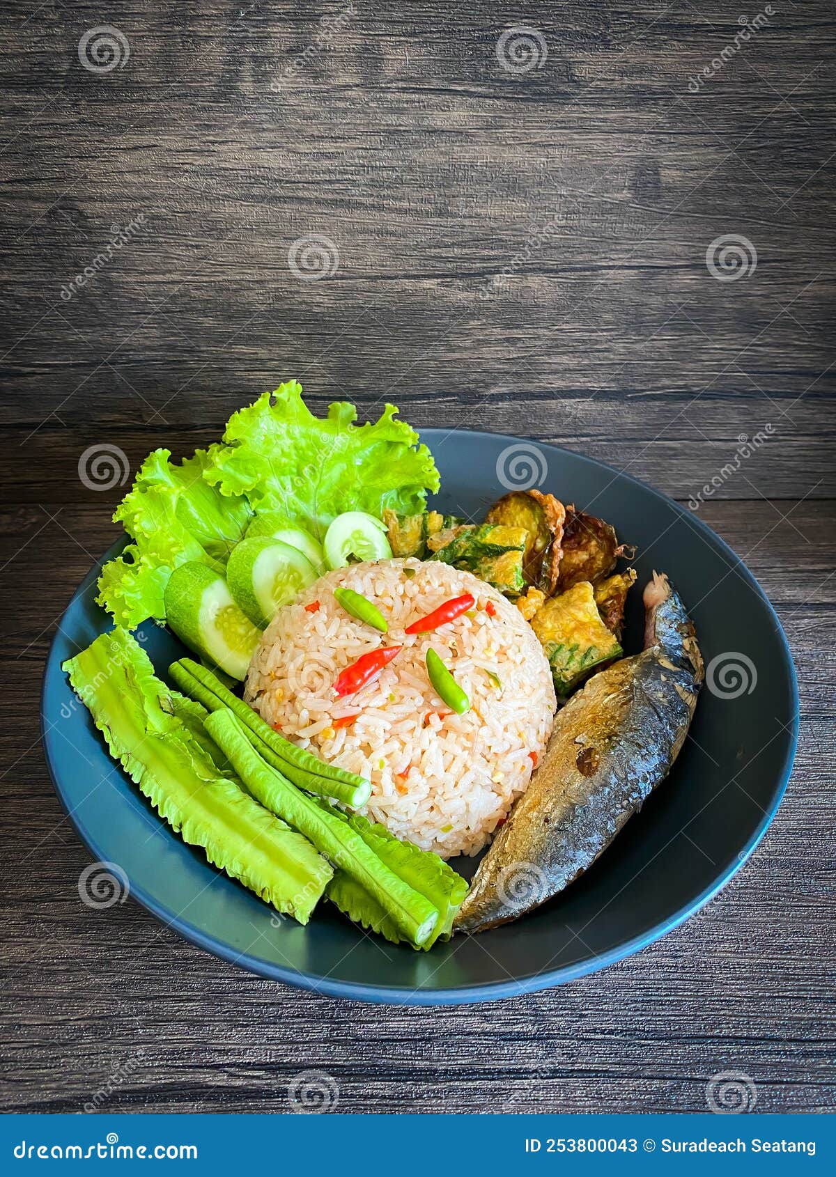 Fried Rice with Spicy Shrimp Paste Dip Stock Image - Image of plate ...
