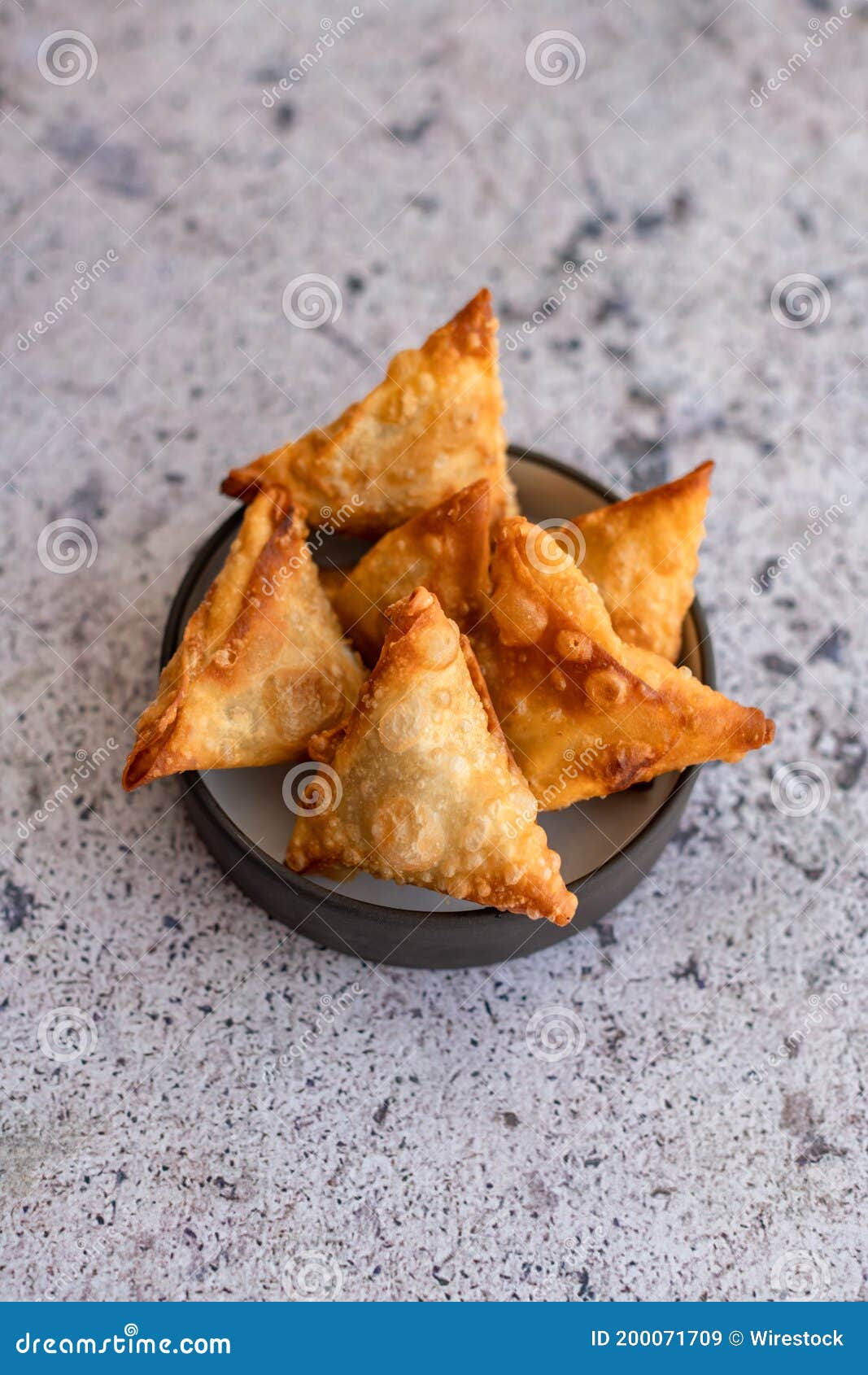Fried Samosa (Samoosa stock image. Image of food, edible - 200071709