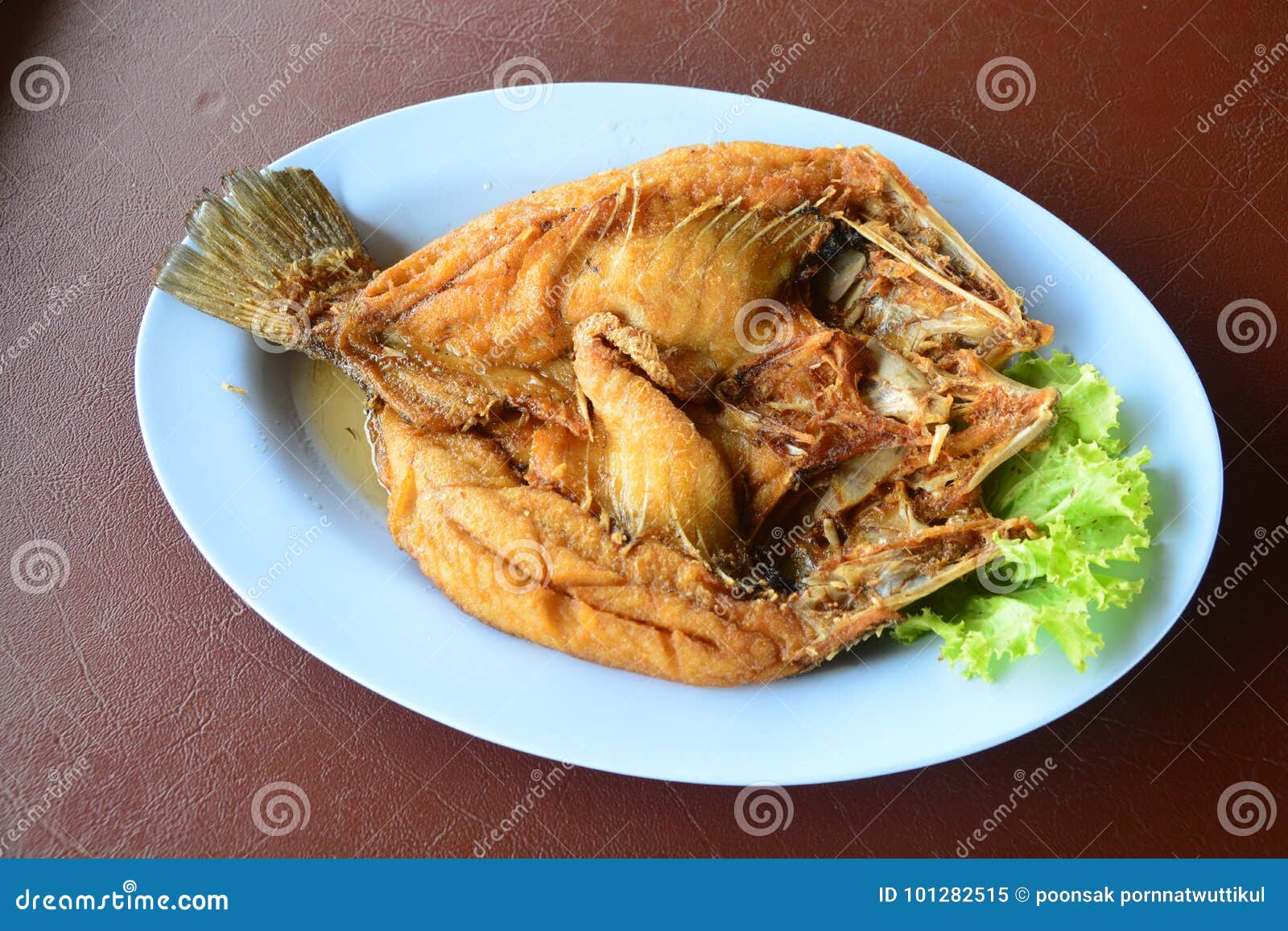Fried snapper fish stock image. Image of kitchen, asia - 101282515