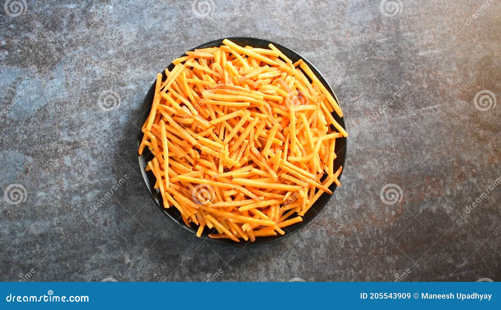 Fried Tapioca chips stock video. Video of heap, deep - 205543909