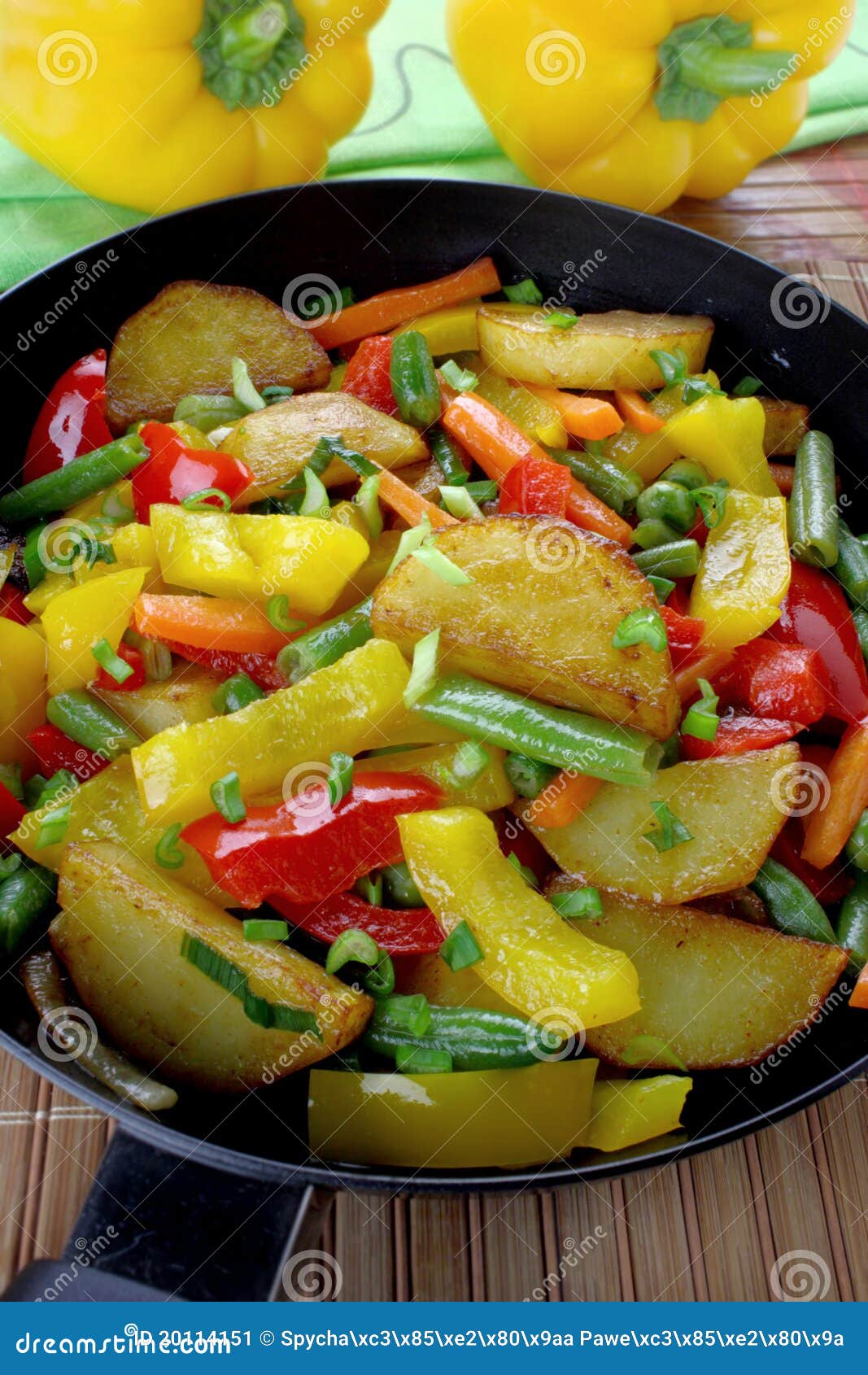 Fried vegetables stock image. Image of vegetarian, plant - 20114151
