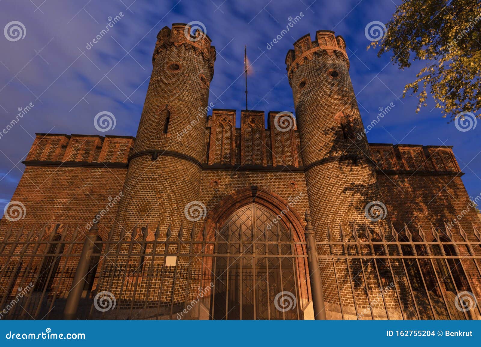 Friedrichsburg Gate in Kaliningrad Stock Photo - Image of skyline ...
