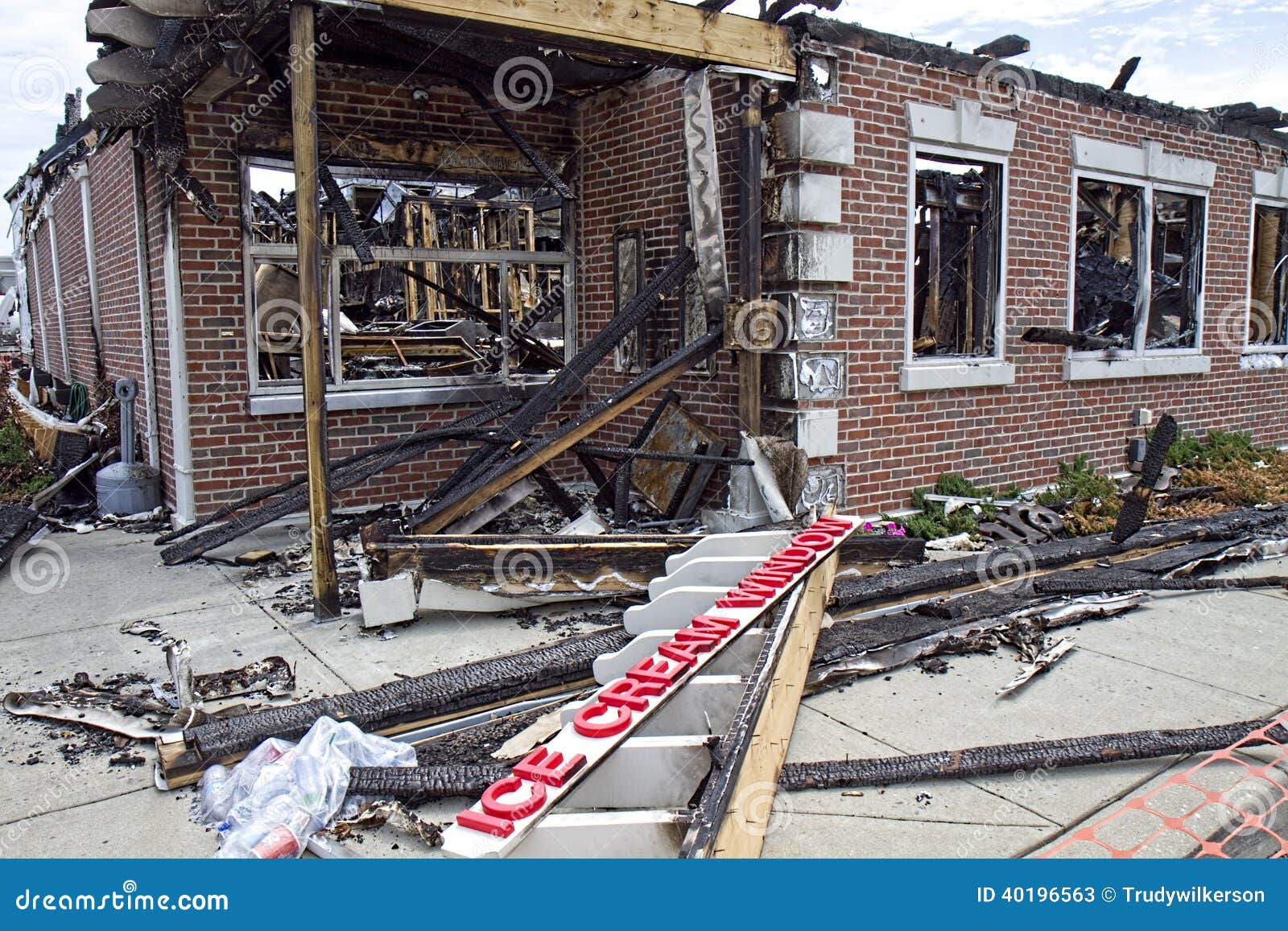 Friendly S Restaurant Burnt-down Editorial Stock Photo - Image of ...
