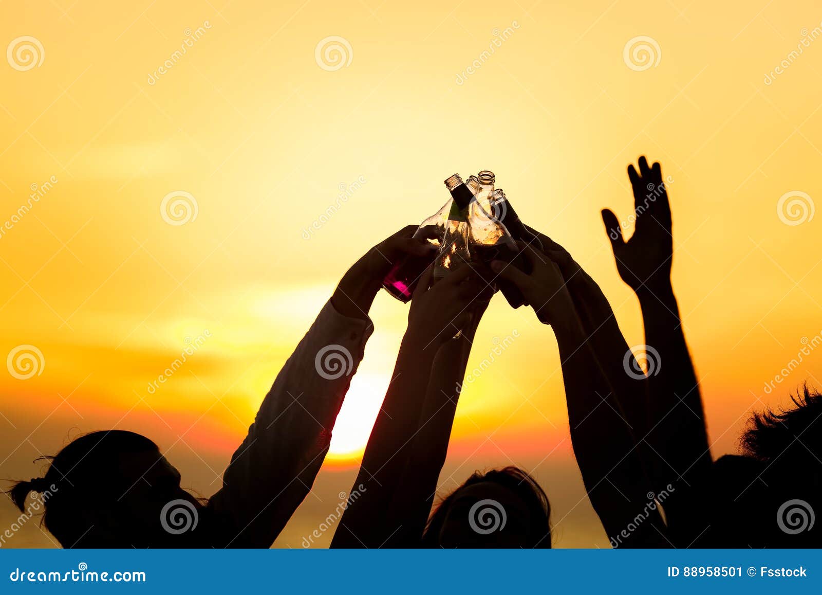 Friends Beach Party Drinks Toast Celebration Concept Stock Image ...