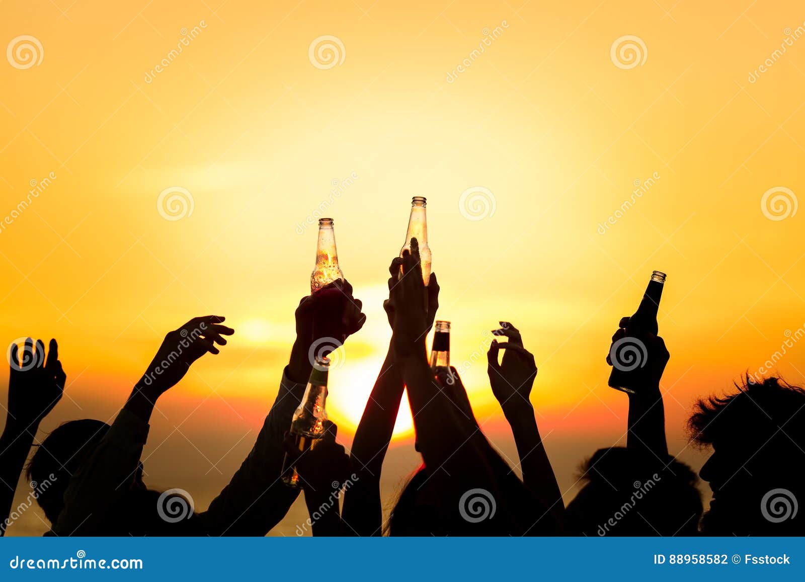 Friends Beach Party Drinks Toast Celebration Concept Stock Photo ...