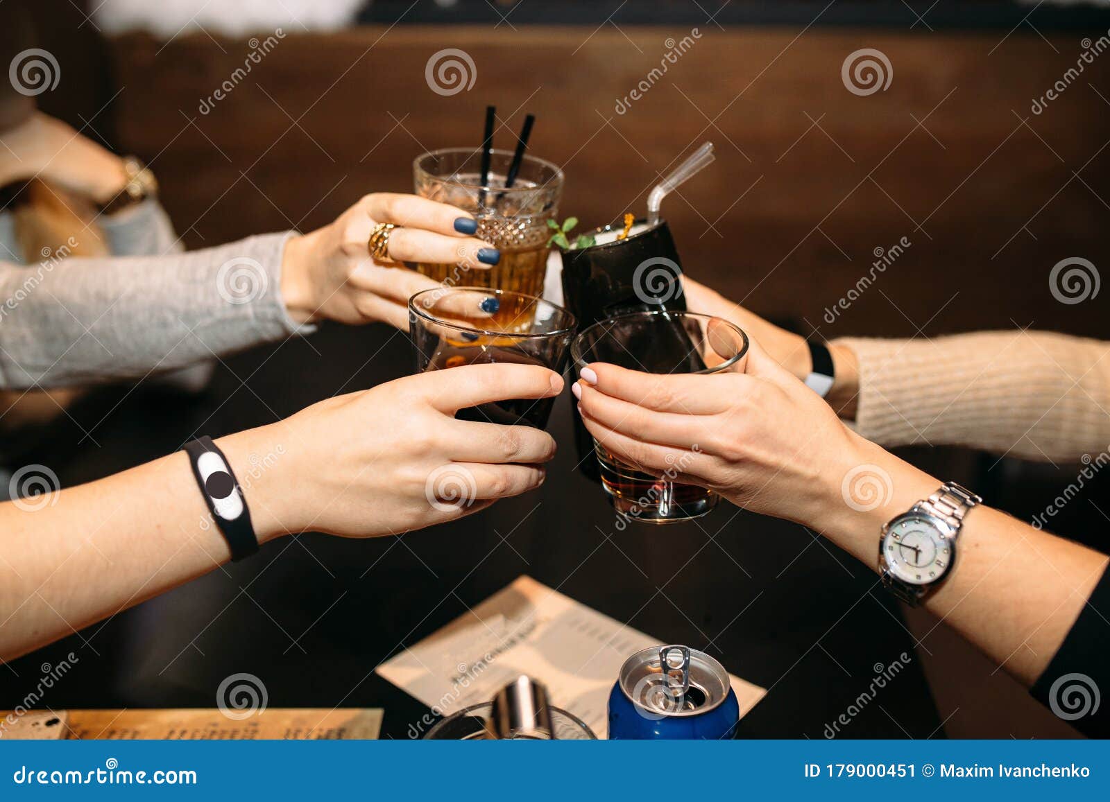 Friends clink glasses stock image. Image of light, clink - 179000451