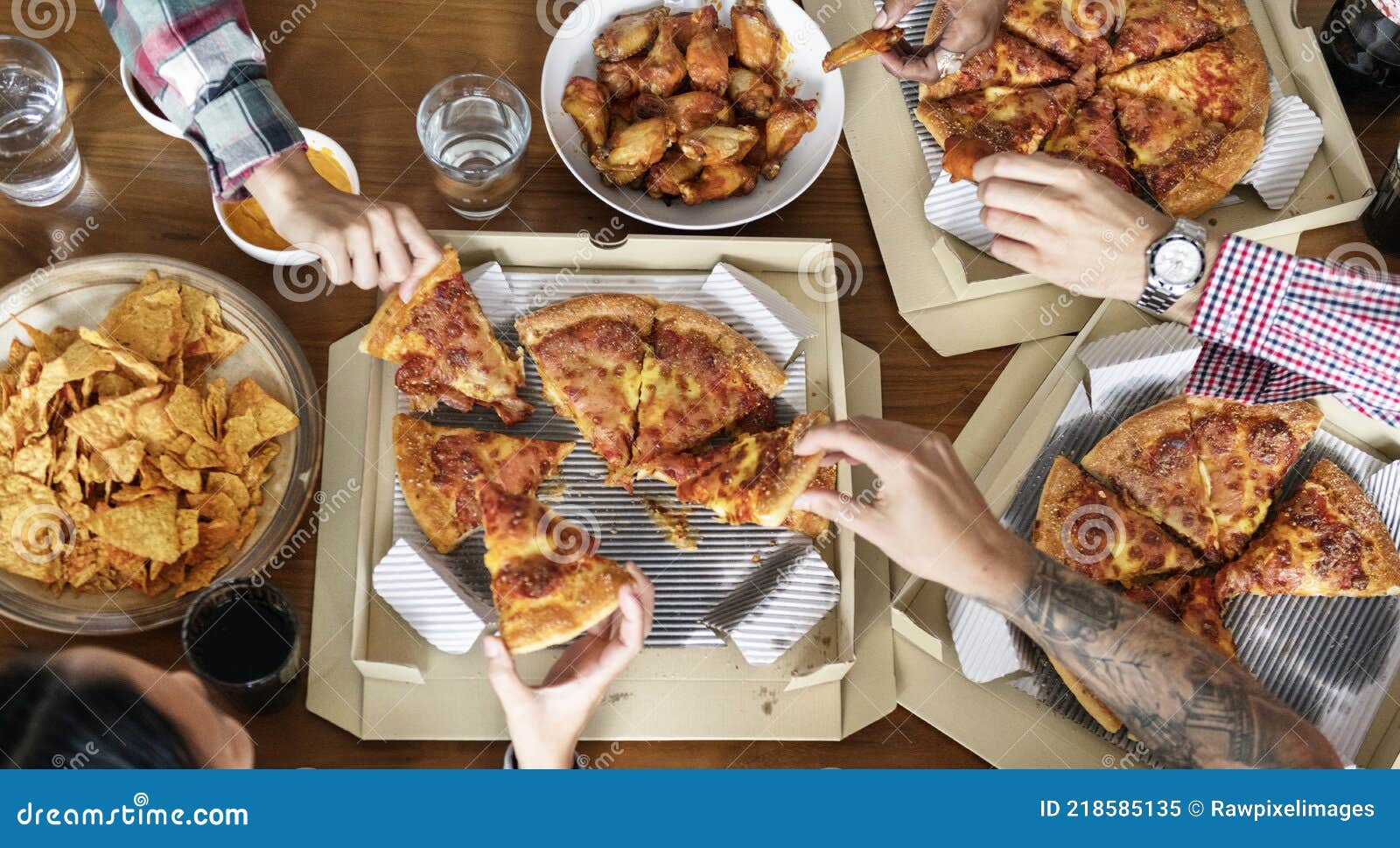 Friends Eating Pizza Together at Home Stock Image - Image of flatlay ...