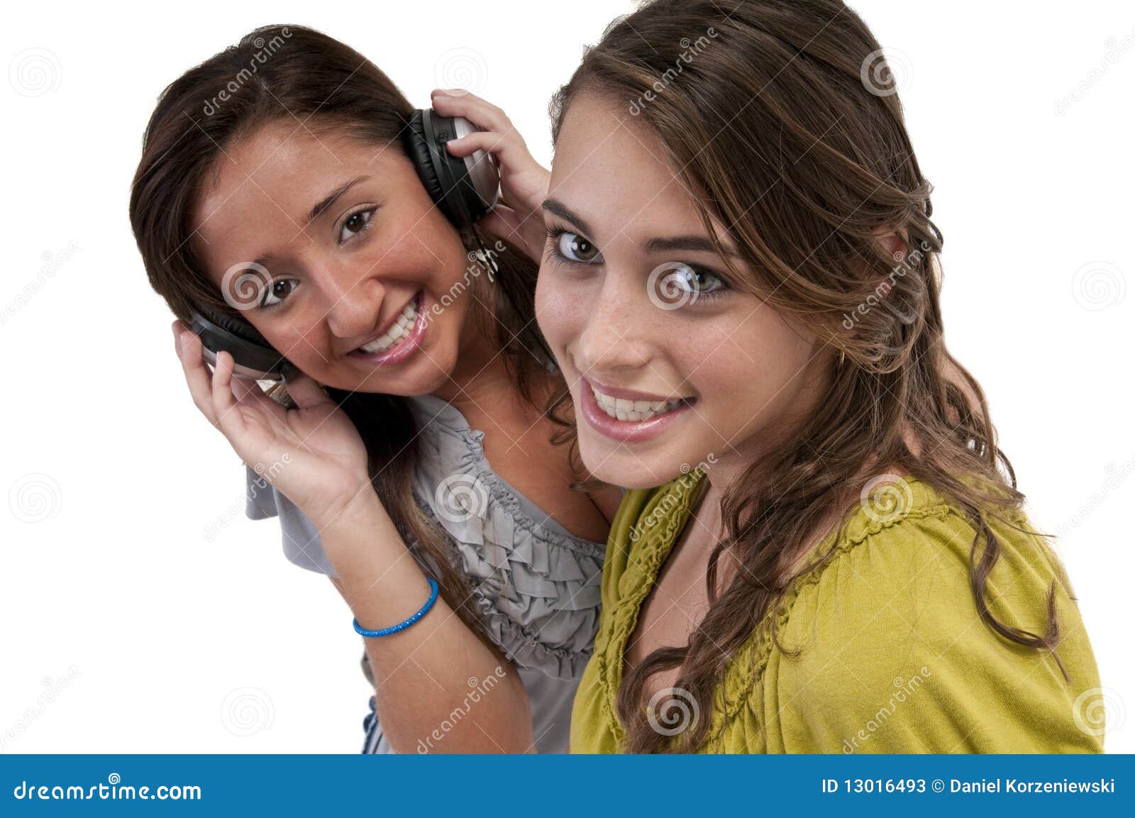 Friends listen music stock image. Image of diversity - 13016493