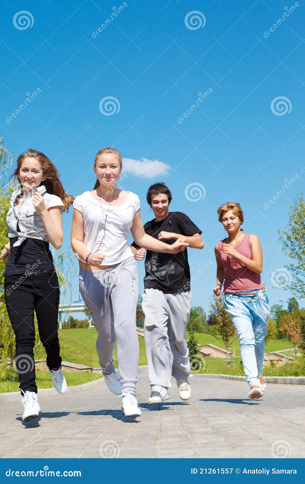 Friends running stock image. Image of high, race, athletics - 21261557