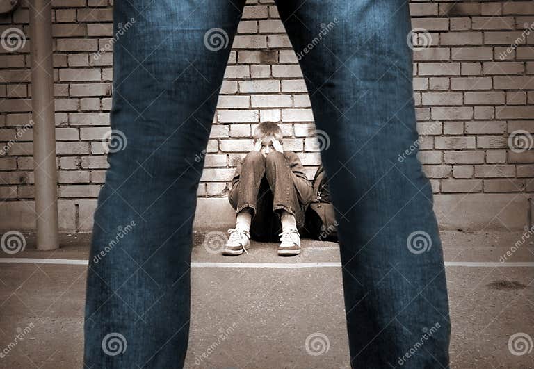 Frightened boy stock image. Image of grieve, wall, grief - 1550783