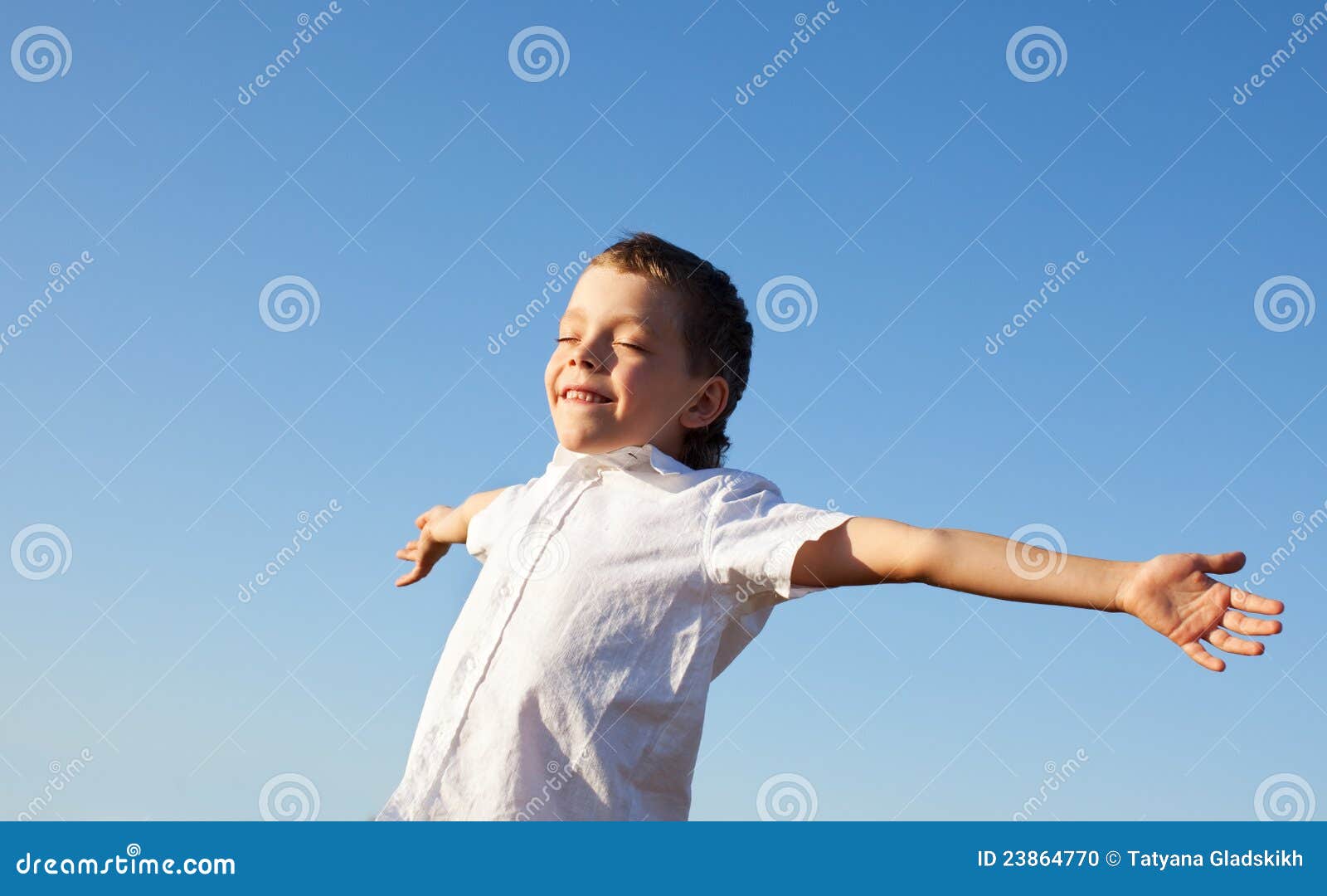 Frihet arkivfoto. Bild av barn, fritt, gyckel, unge, sikt - 23864770