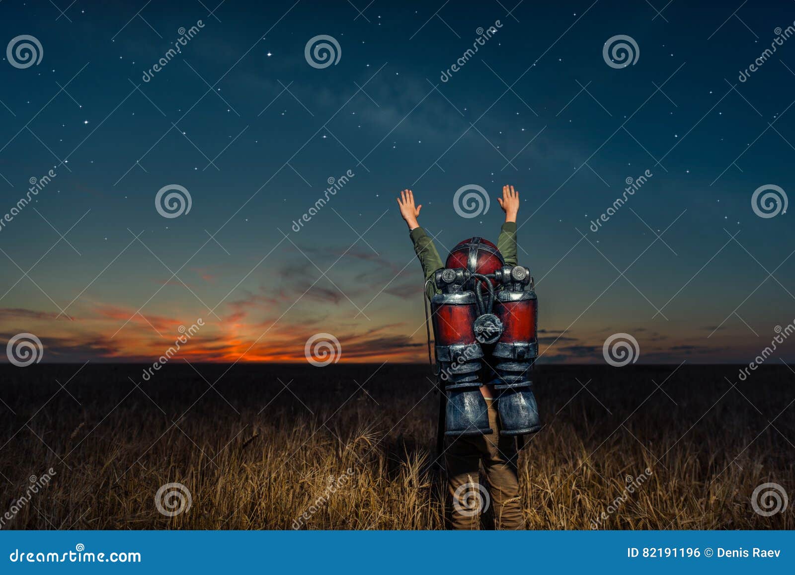 Frihet arkivfoto. Bild av guld, händer, frihet, mänskligt - 82191196