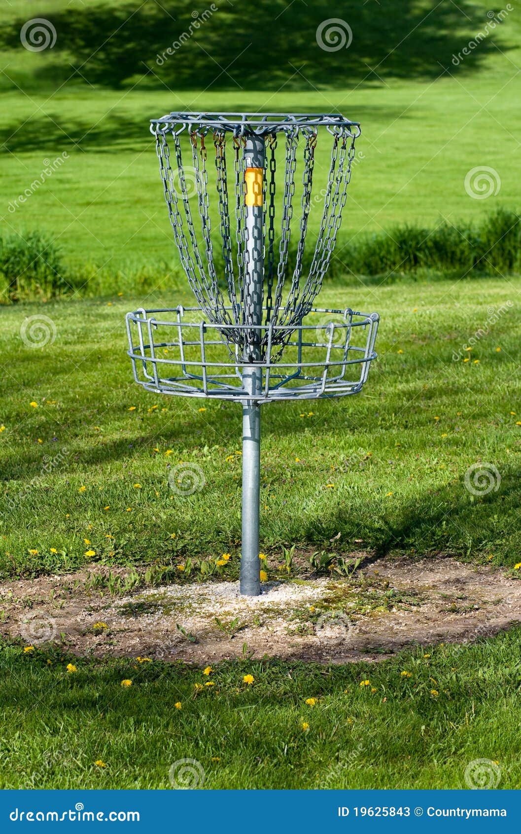 Frisbee golf stock image. Image of frisbee, goal, sport - 19625843