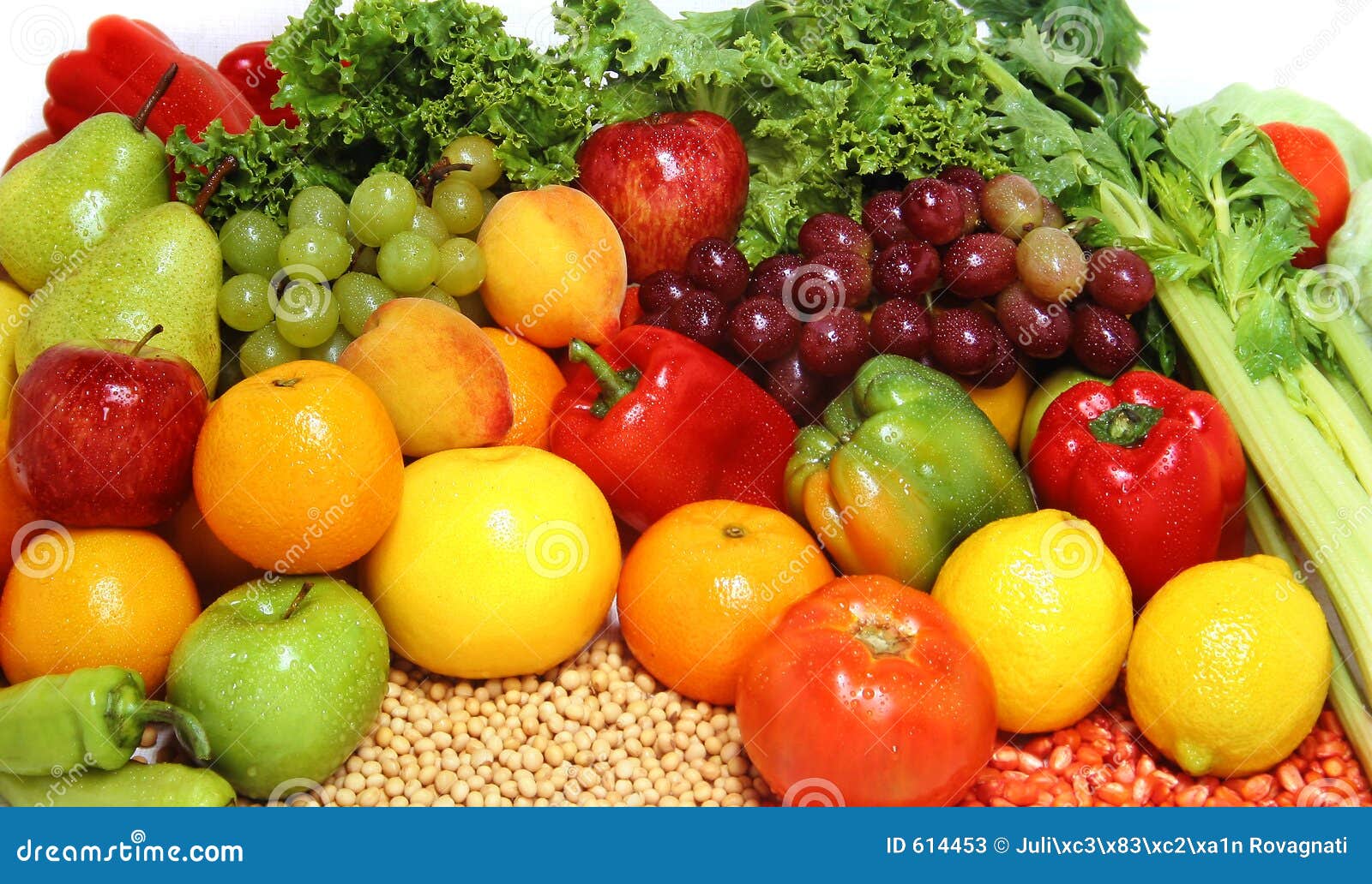 Frische Obst und Gemüse stockbild. Bild von getreide, energie - 614453