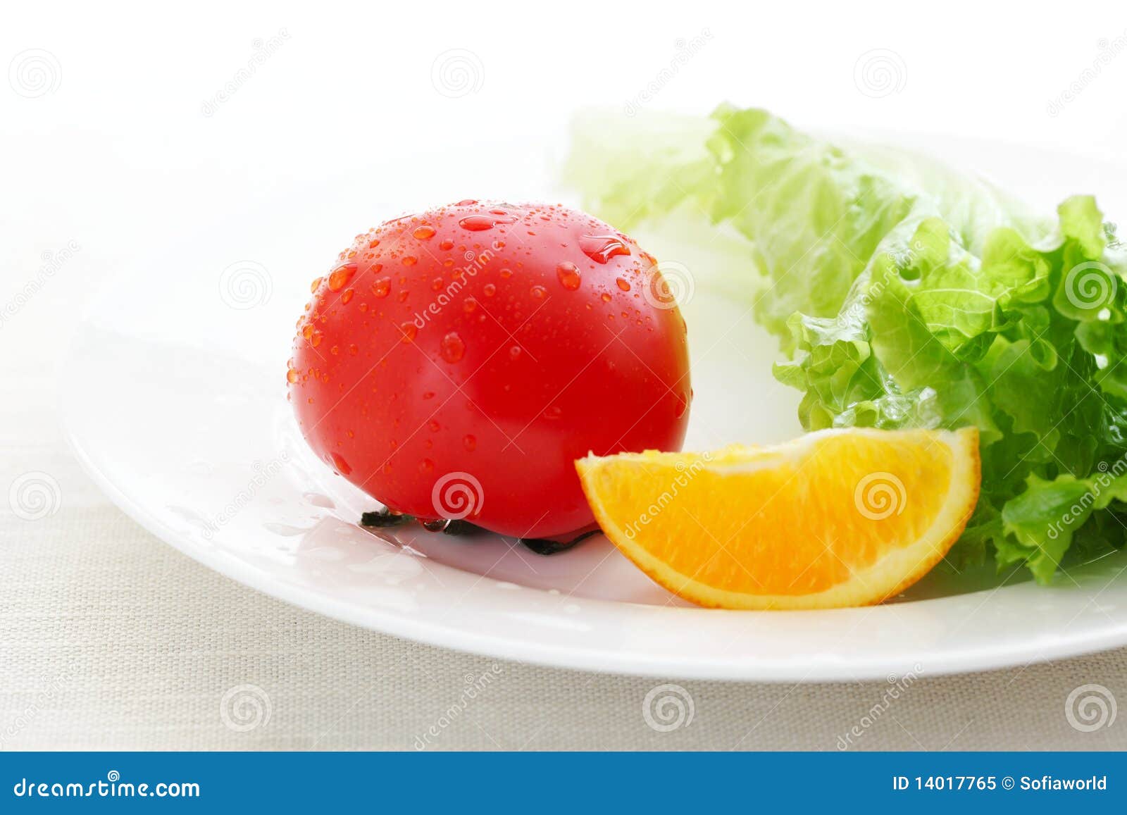Frische Obst Und Gemüse in Der Platte Stockbild - Bild von kalorie ...