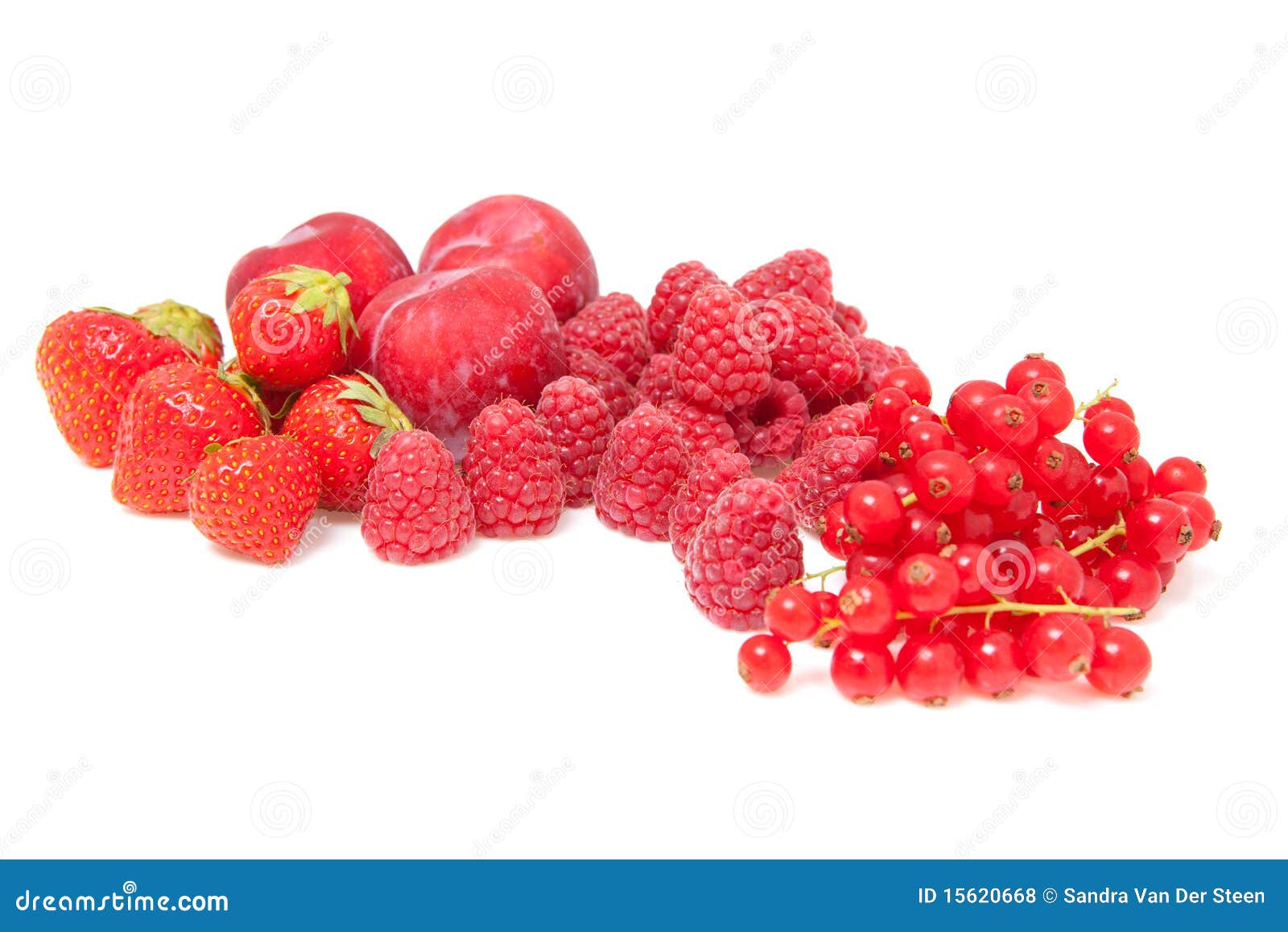 Frische rote Früchte stockfoto. Bild von nahaufnahme - 15620668