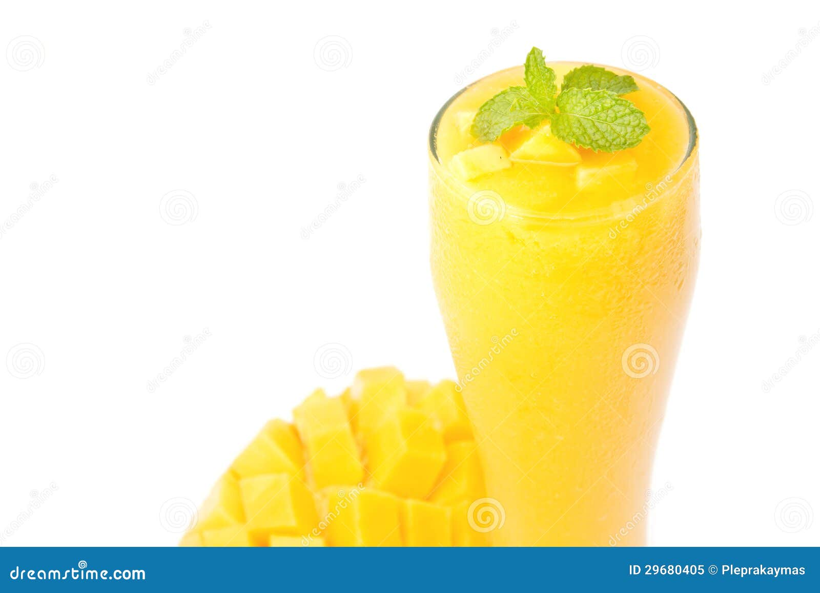 Frischer Mangosaft in Einem Glas Stockbild - Bild von saft, erfrischung ...