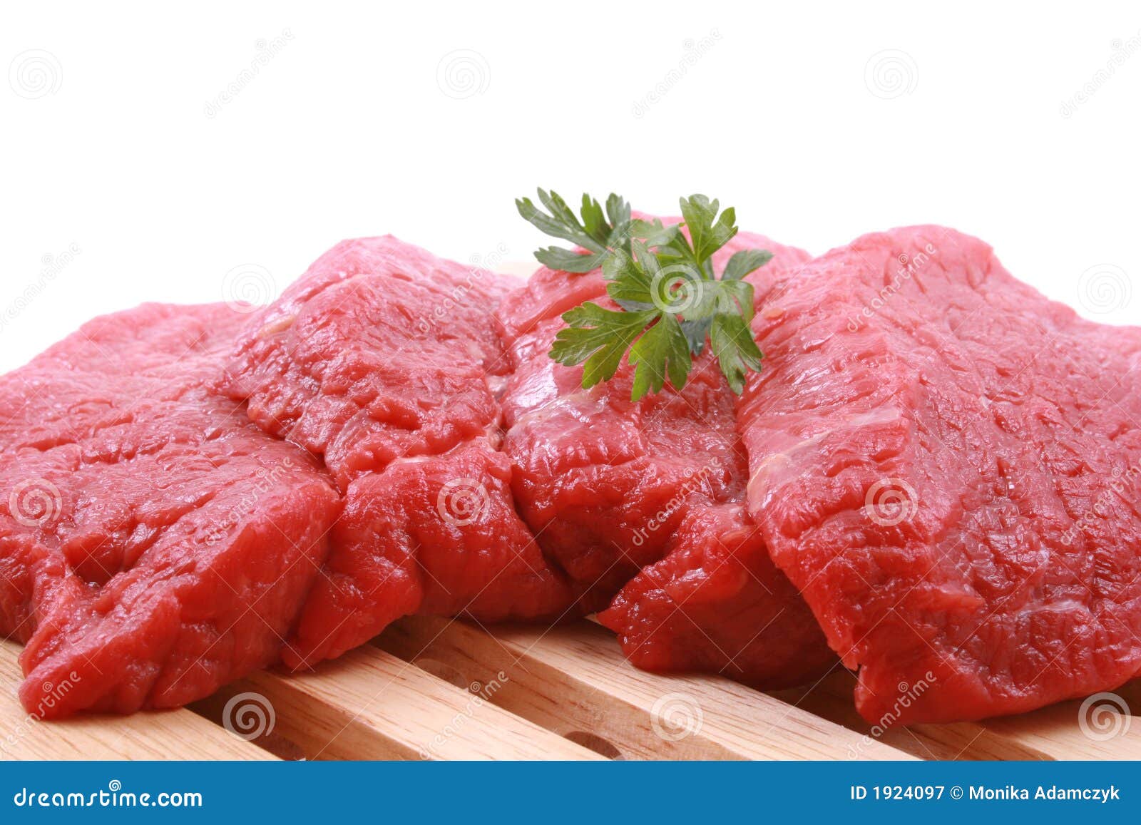 Frisches Rindfleisch stockbild. Bild von braten, angus - 1924097