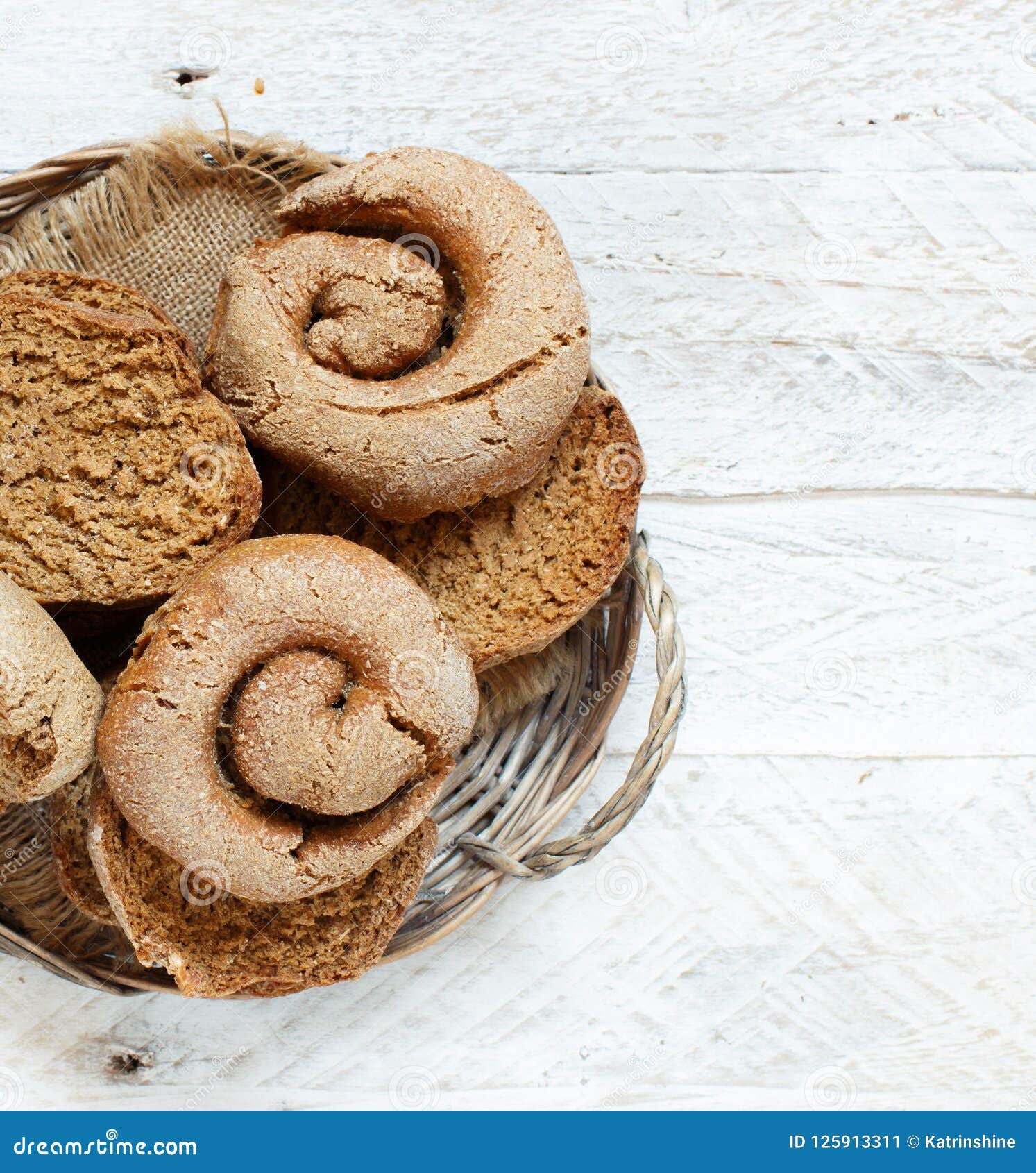 Frisella, Pane Italiano Del Sud Tipico Immagine Stock - Immagine di ...
