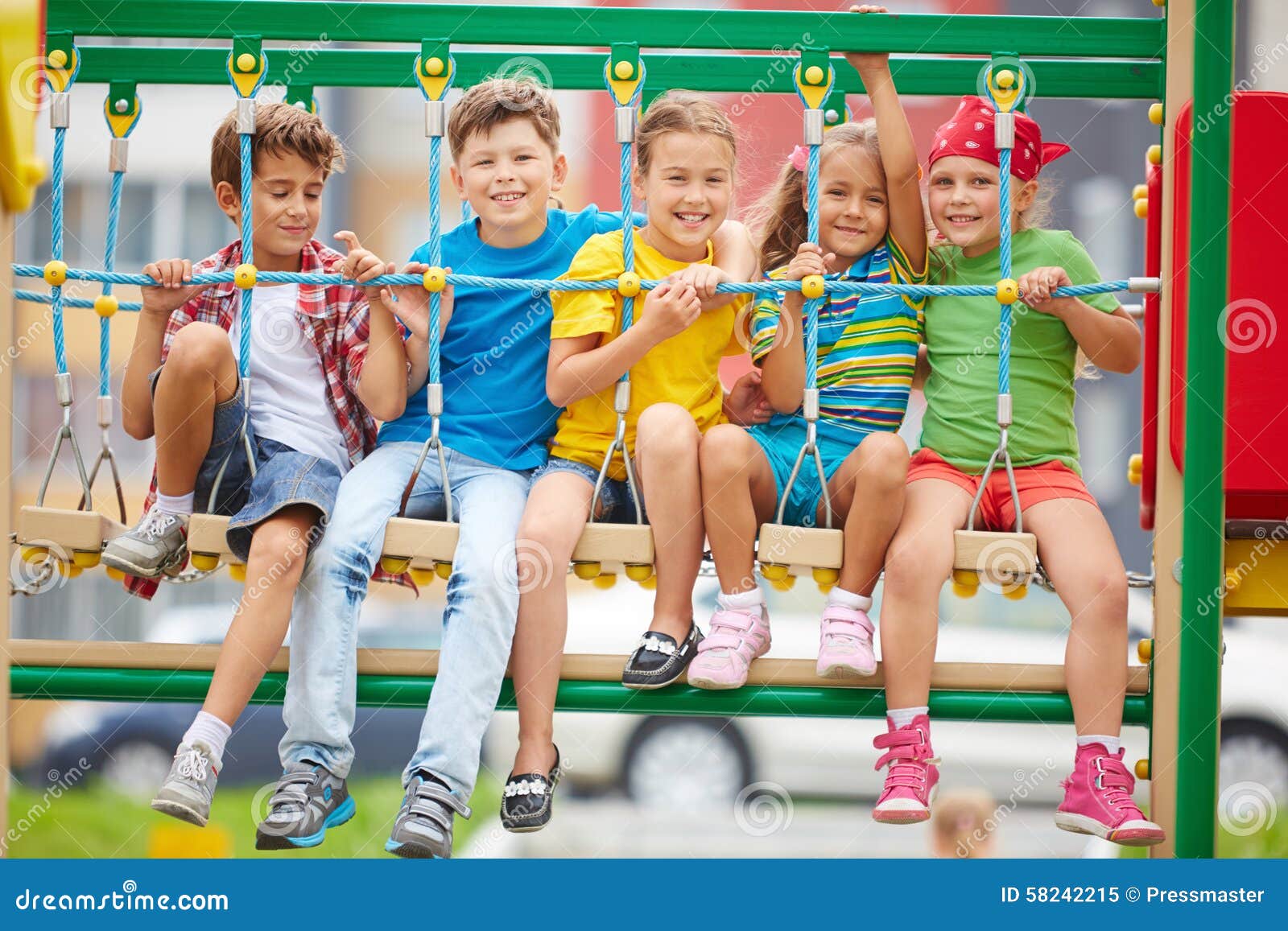 Frohe Freizeit stockbild. Bild von stattlich, froh, beiläufig - 58242215