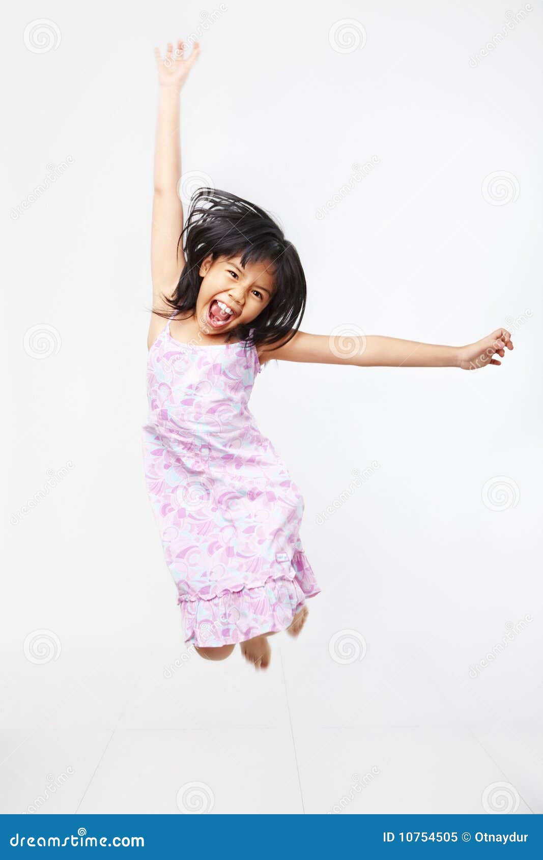 Frohes Kind, Das Hoch Springt Stockbild - Bild von nett, voll: 10754505