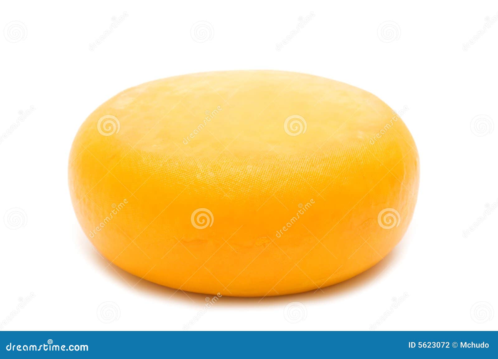 Fromage rond photo stock. Image du produit, déjeuner, couleur - 5623072