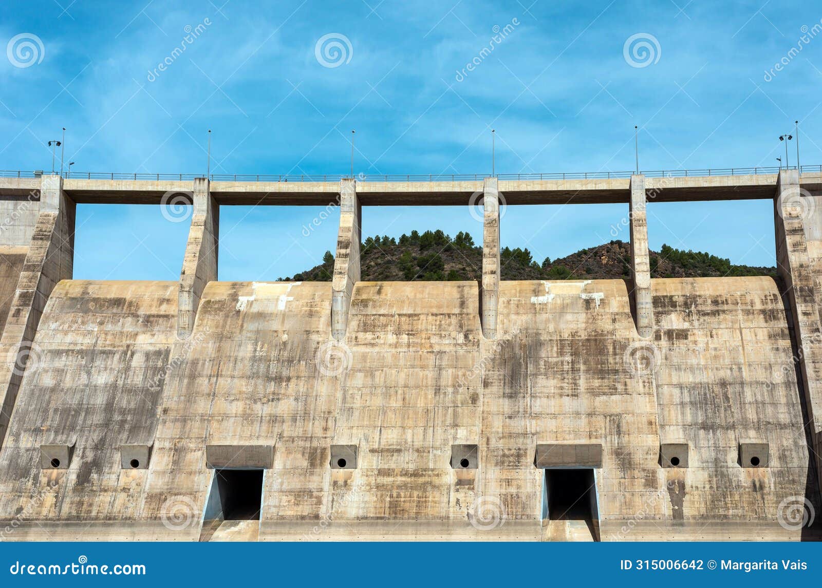 Front Bottom View of a Dry Concrete River Dam Stock Photo - Image of ...