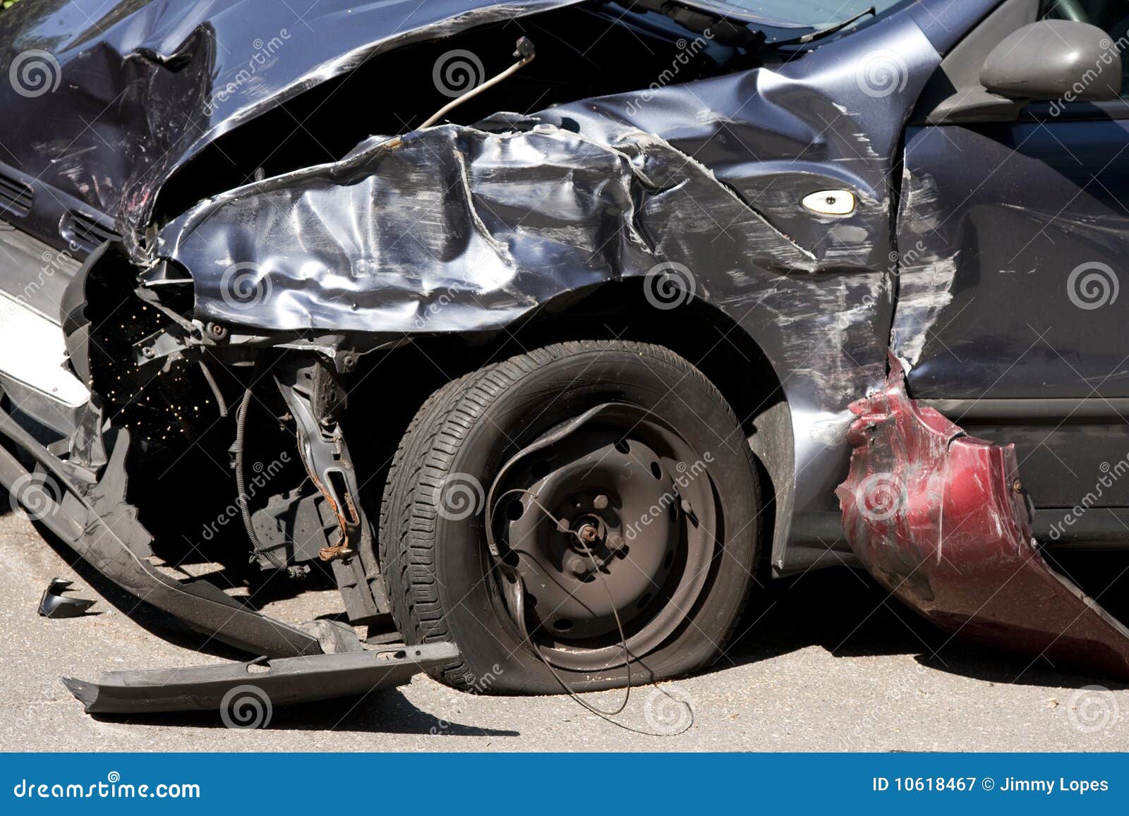 Front End Car Crash stock image. Image of crumple, body - 10618467