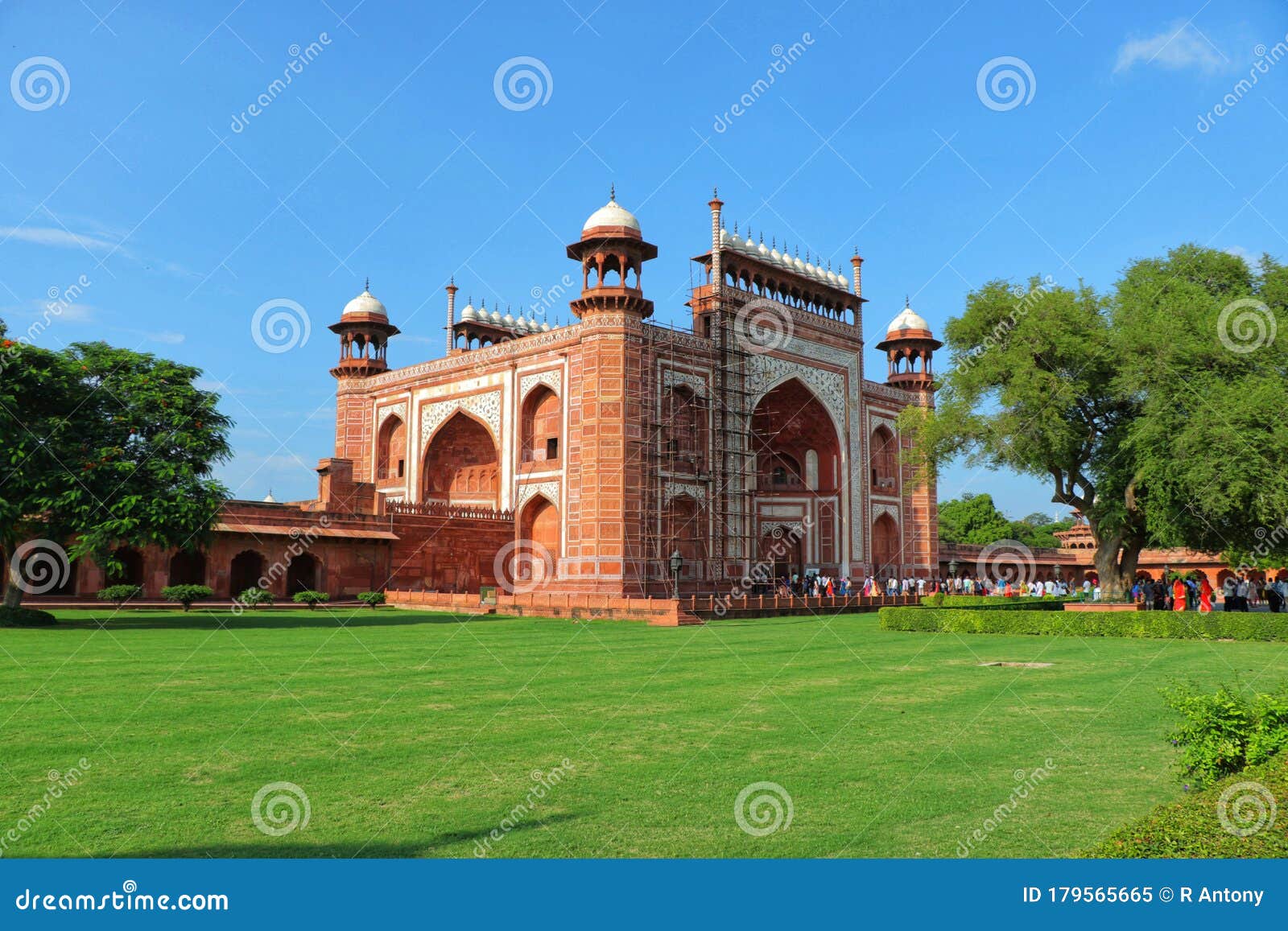 Front Entrance of Beautiful Red Mahal of Taj Mahal Stock Image - Image ...
