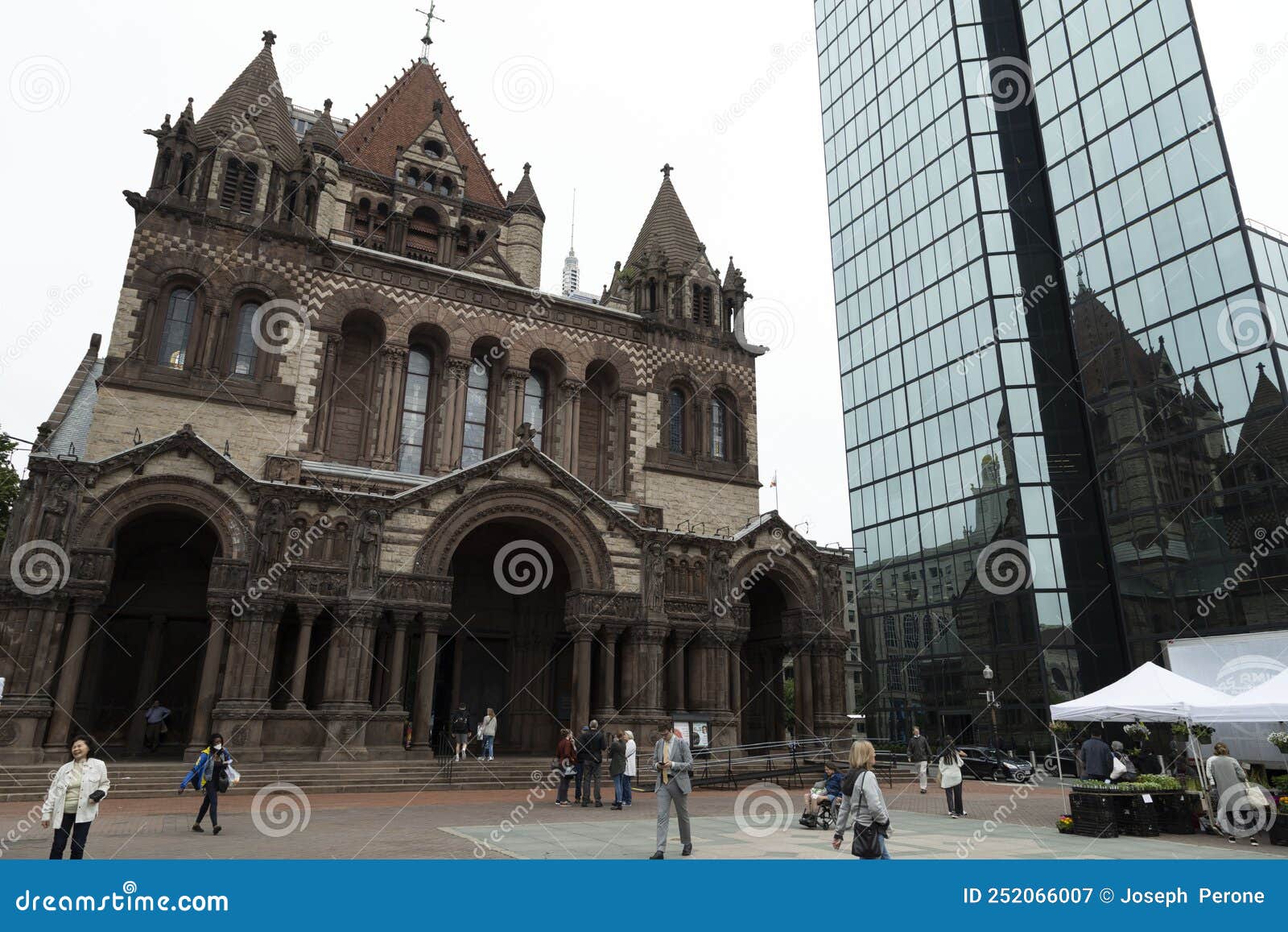 View of Trinity Church Boston Editorial Photography - Image of exterior ...