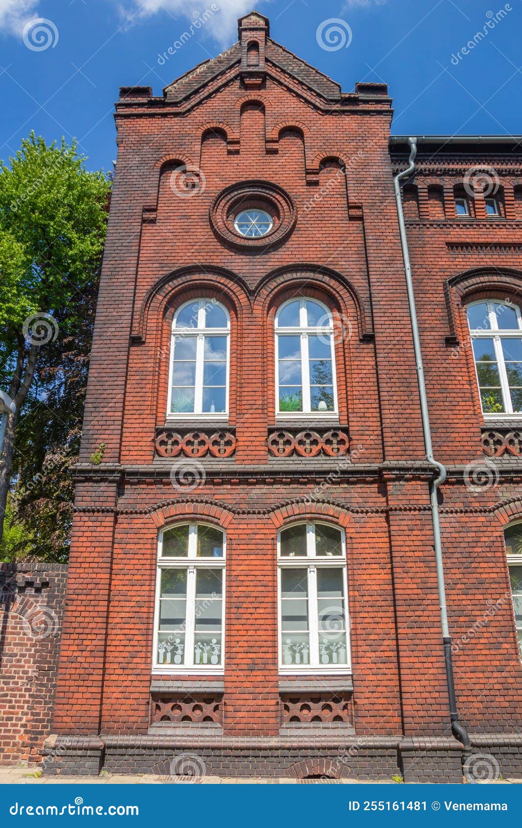 Front Facade of a Historic Red Brick House in Essen Stock Image - Image ...