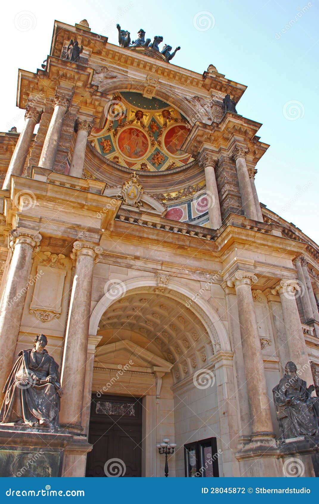 Front Facade of Opera House Semperoper Stock Photo - Image of landmark ...
