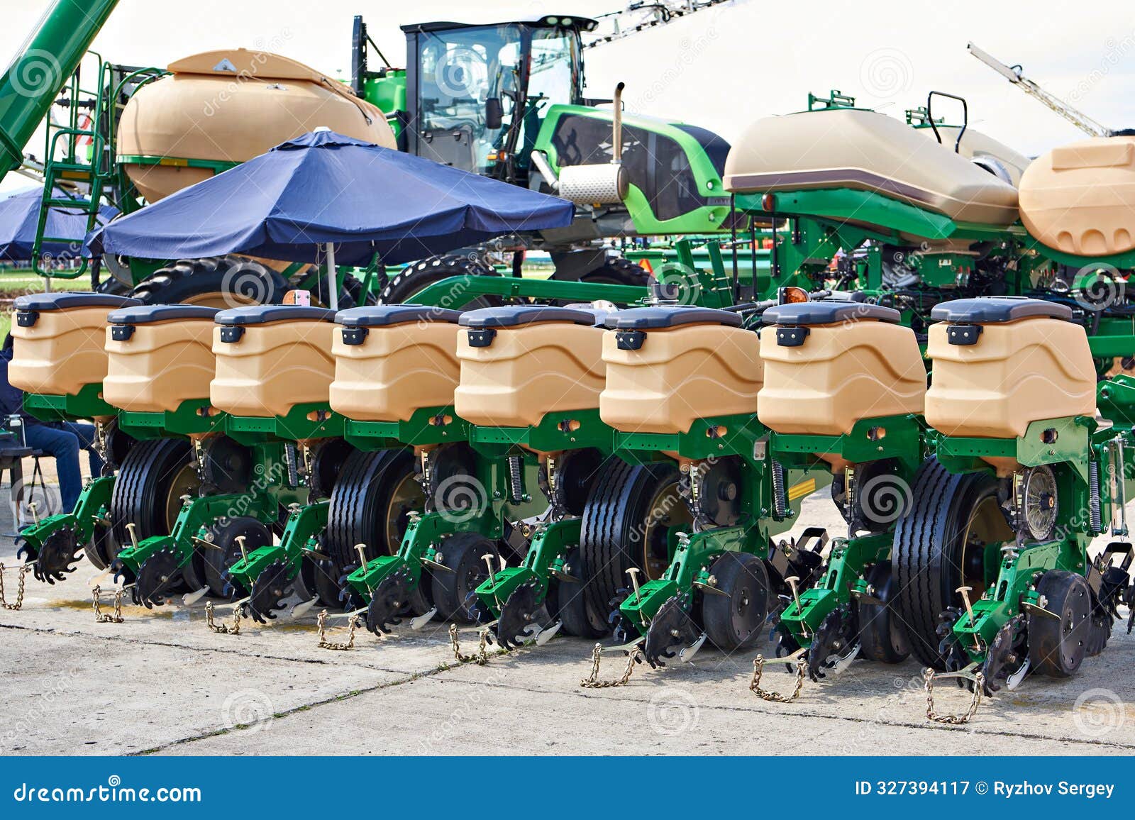 Front Fold Planter Agricultural Machine Stock Image - Image of agronomy ...