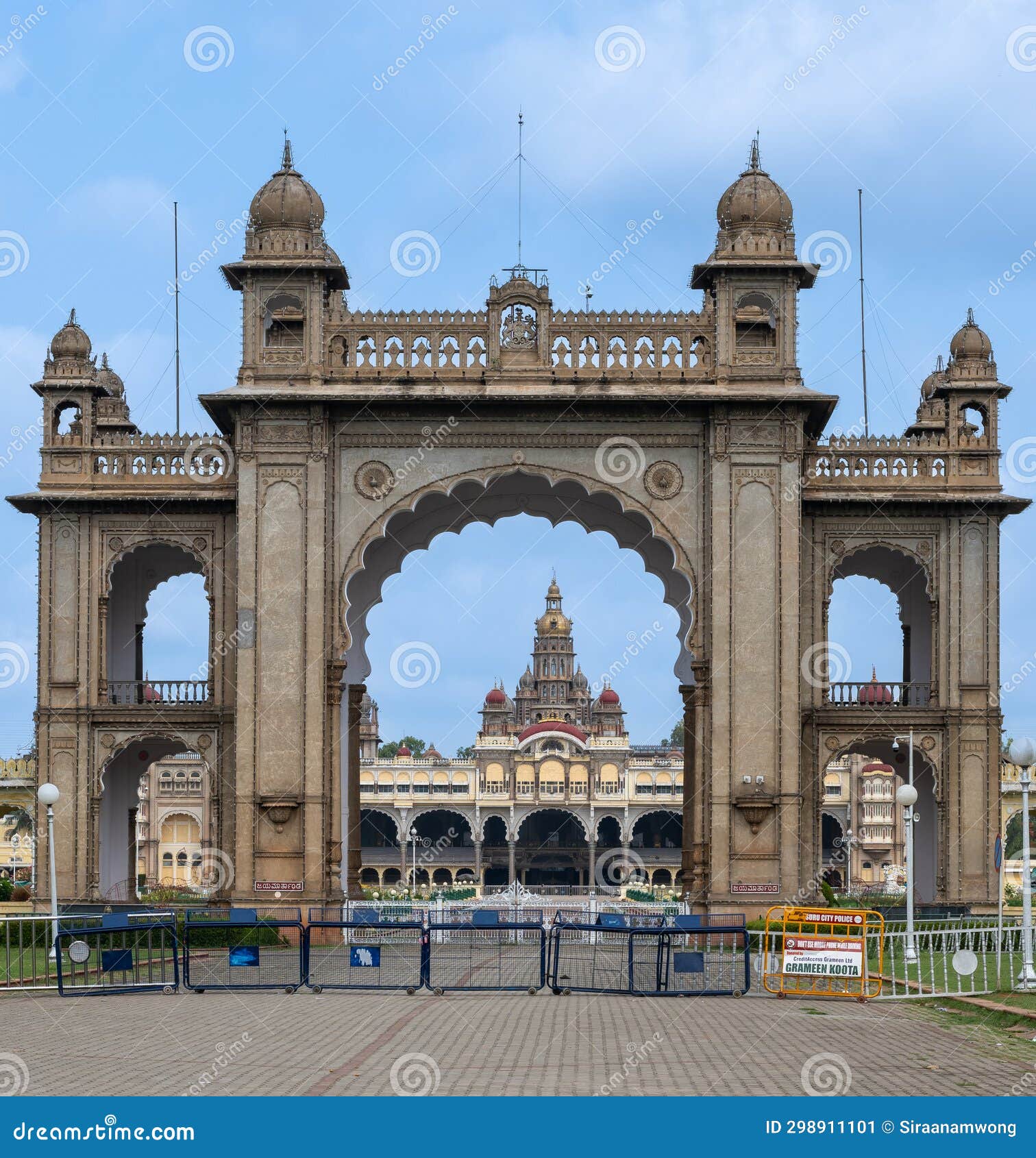 Front Gate of Mysore Palace Stock Image - Image of landscape, asian ...