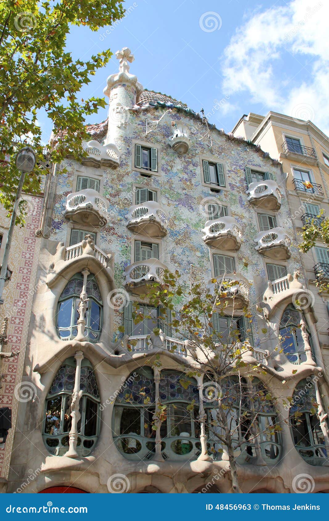 Front of Gaudi Building in Barcelona Editorial Stock Photo - Image of ...